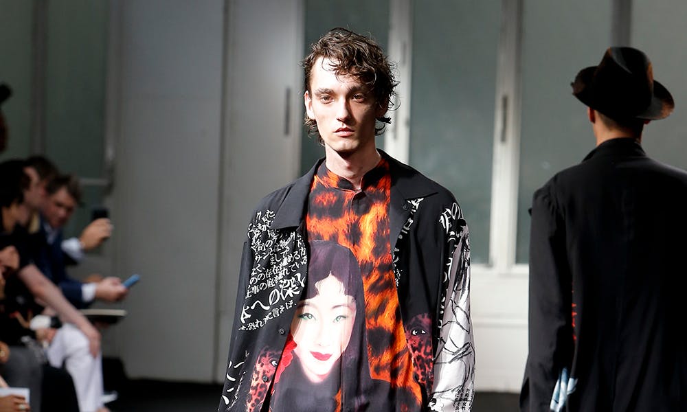 Yohji Yamamoto Presents Eclectic Graphic Tailoring for SS19 Yohji Yamamoto Presents Eclectic Graphic Tailoring for SS19
