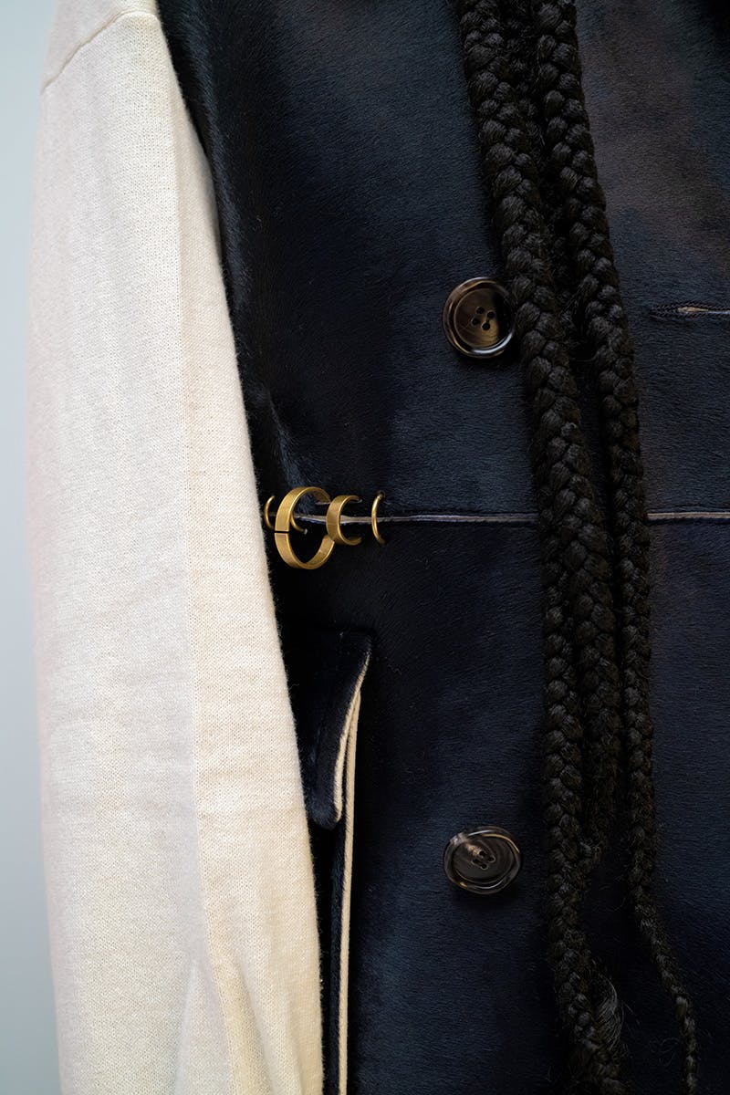 Learn How to Pull off Gender-Neutral Dressing on “Itemized”