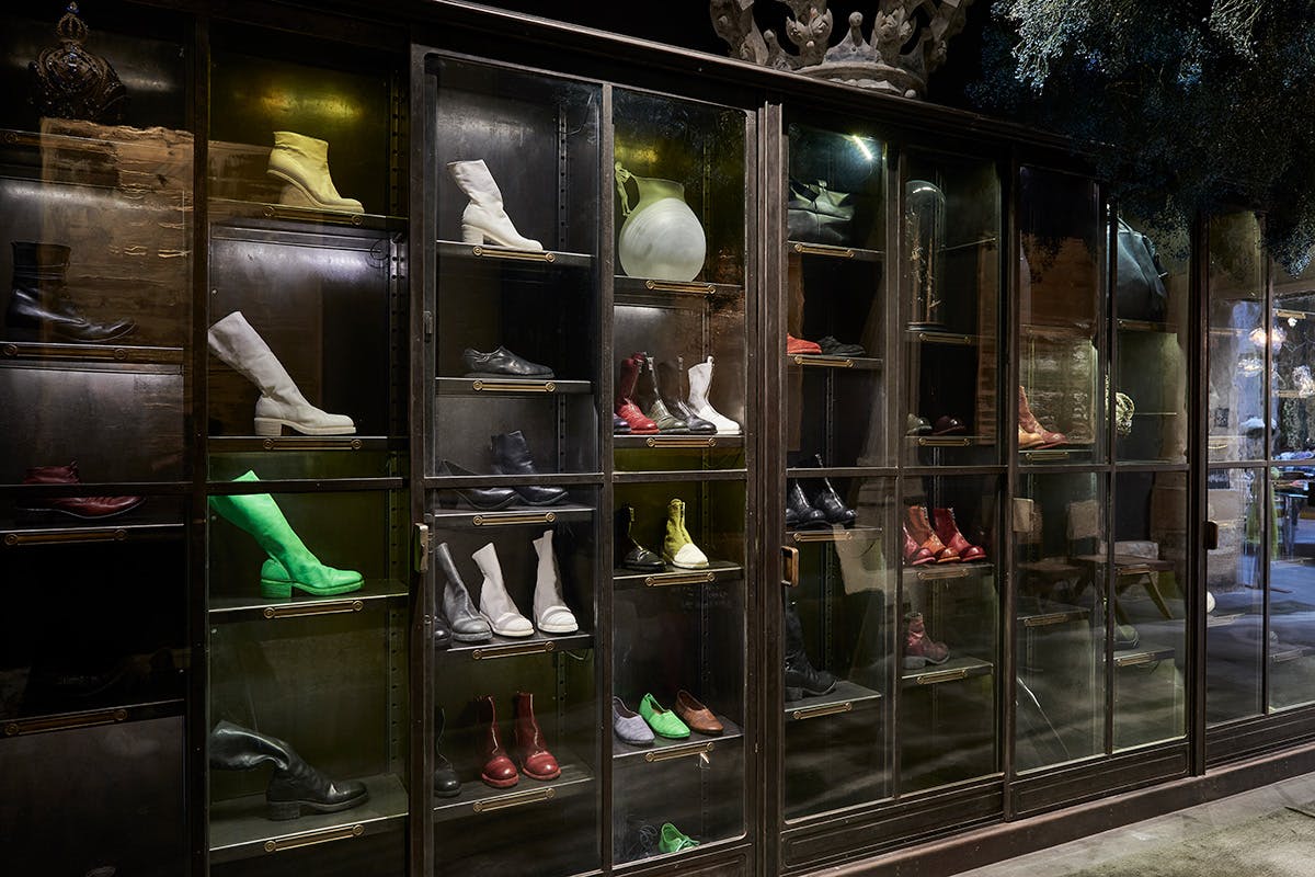 13 Best Store Interior Designs That Changed Fashion Forever