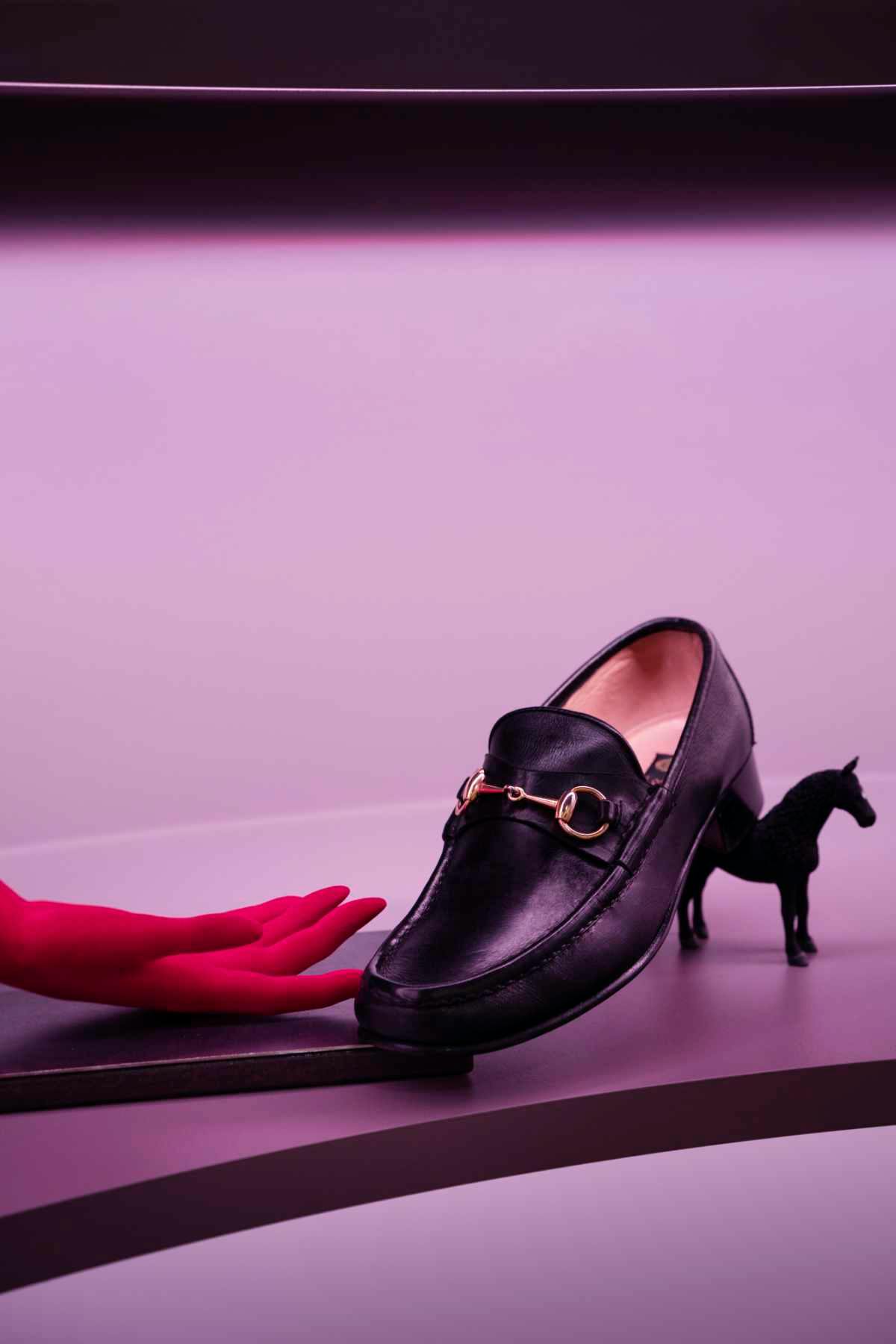 At Milan Fashion Week, Gucci Shows Horsebit Loafers, Not Clothes