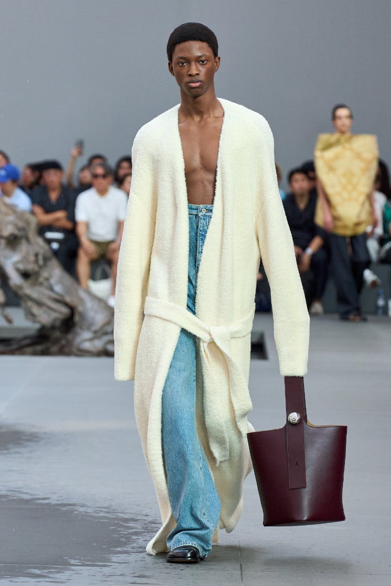 Loewe Shines on for Men's Spring/Sumer 2024