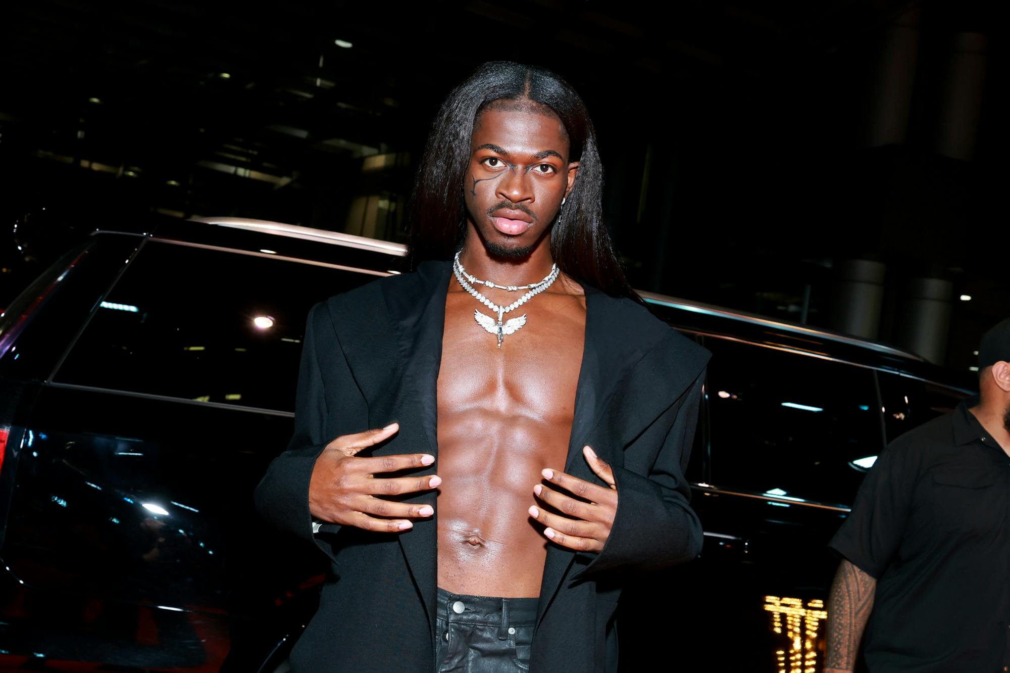Anna Delvey Halloween Costume Idea: Yandy's "Con Heiress" Outfit