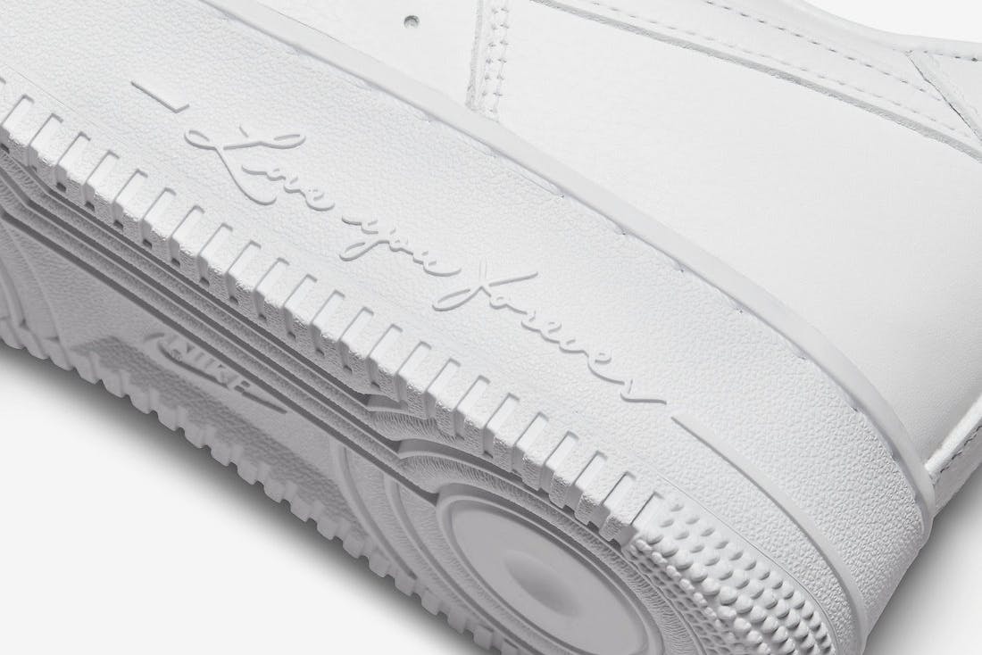 Colin Kaepernick Debuts Rumored Nike Air Force 1 Collab