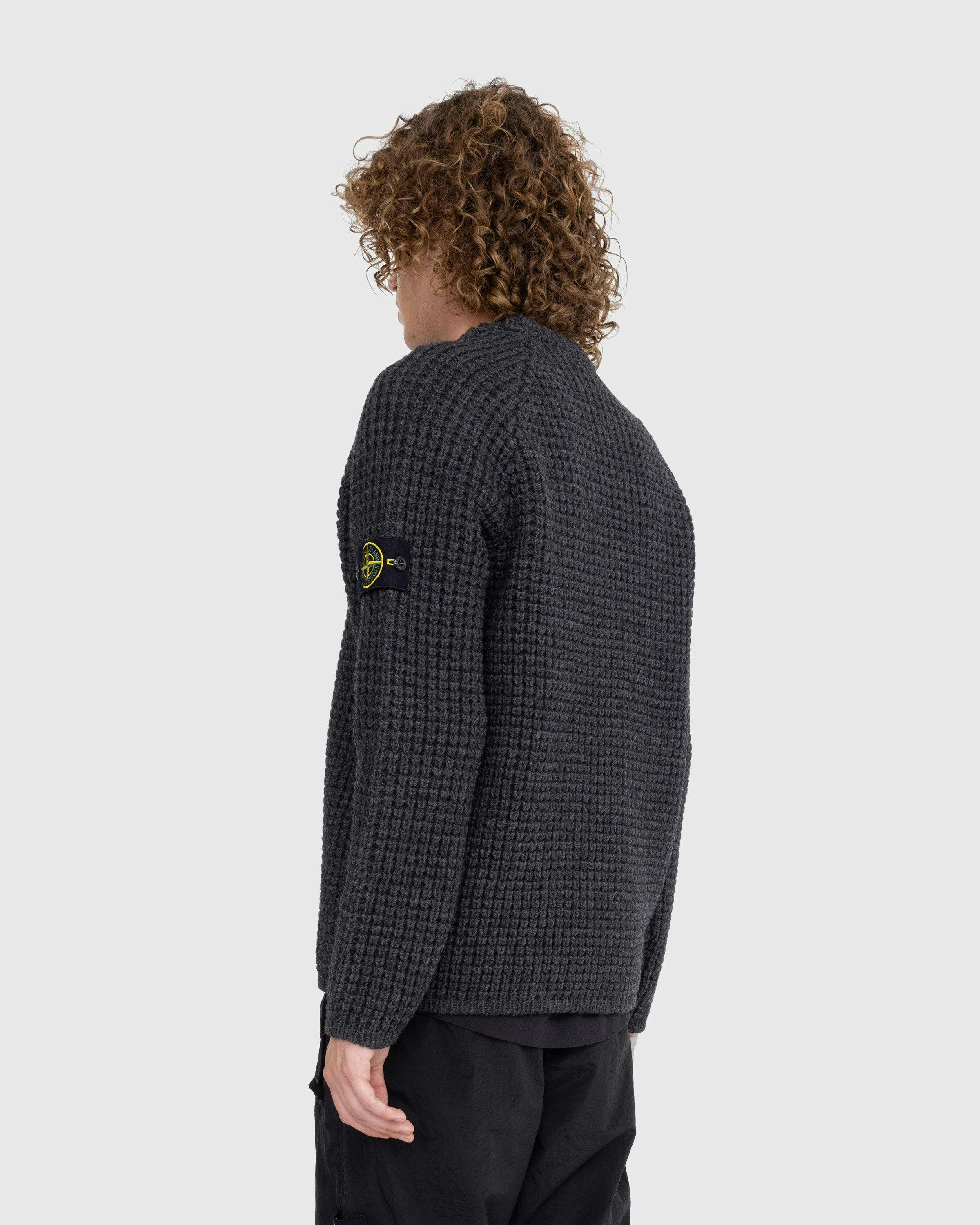 Stone Island – Waffle Knit Sweater Melange Charcoal | Highsnobiety Shop