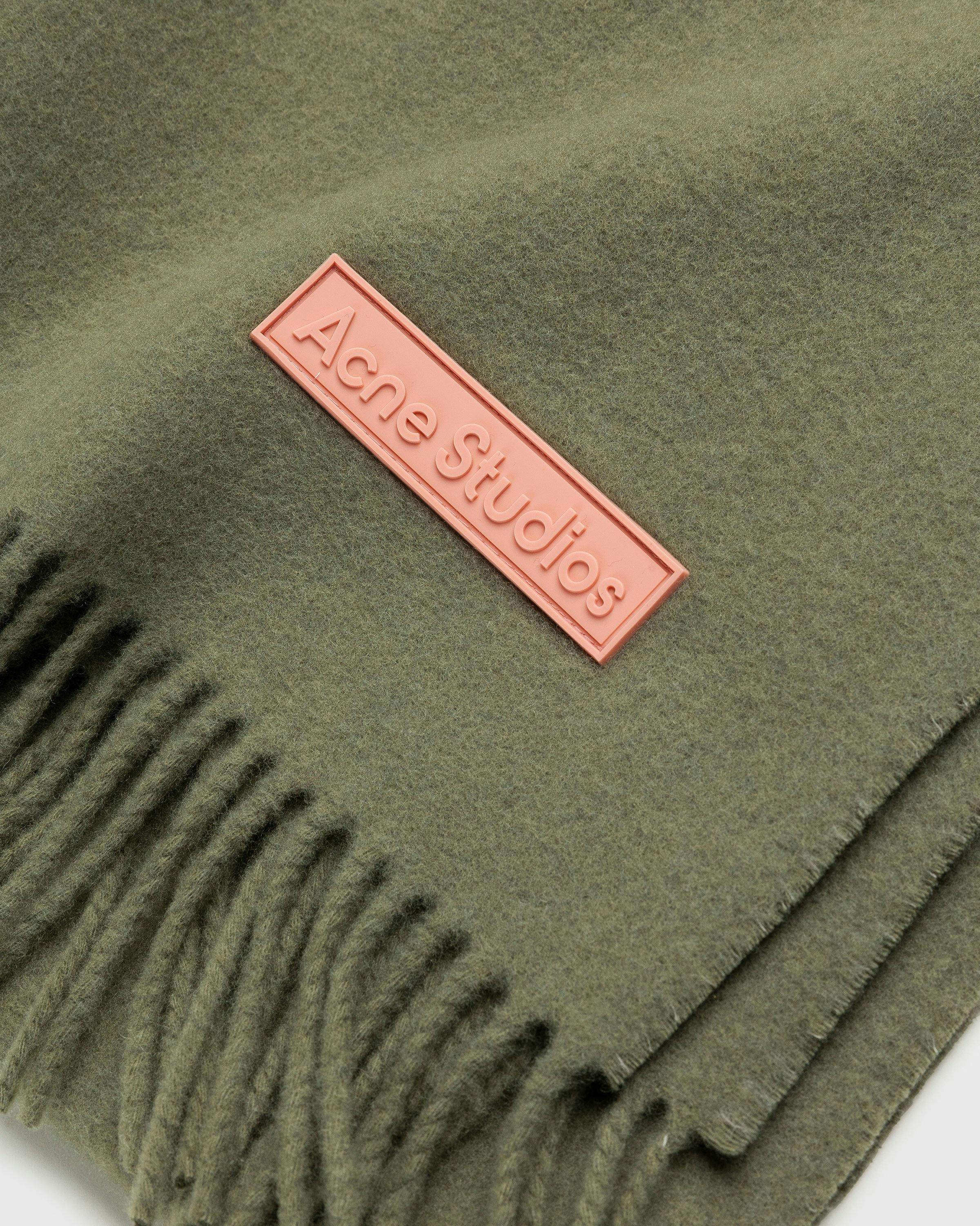Acne Studios – Rich Wool Fringe Scarf Khaki Green | Highsnobiety Shop