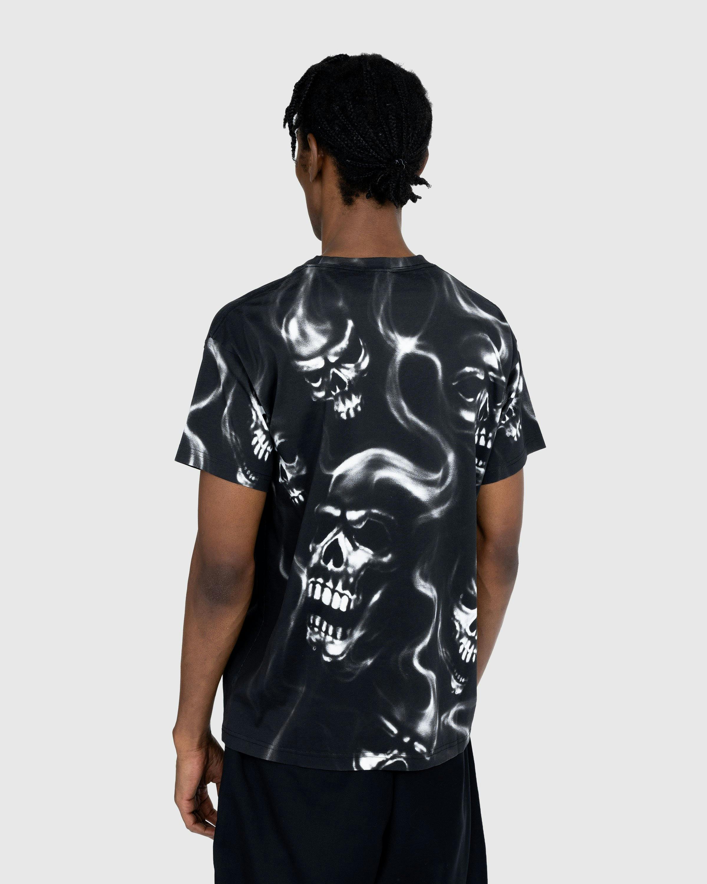 Stockholm Surfboard Club – Alko Airbrush Skull T-Shirt Black ...