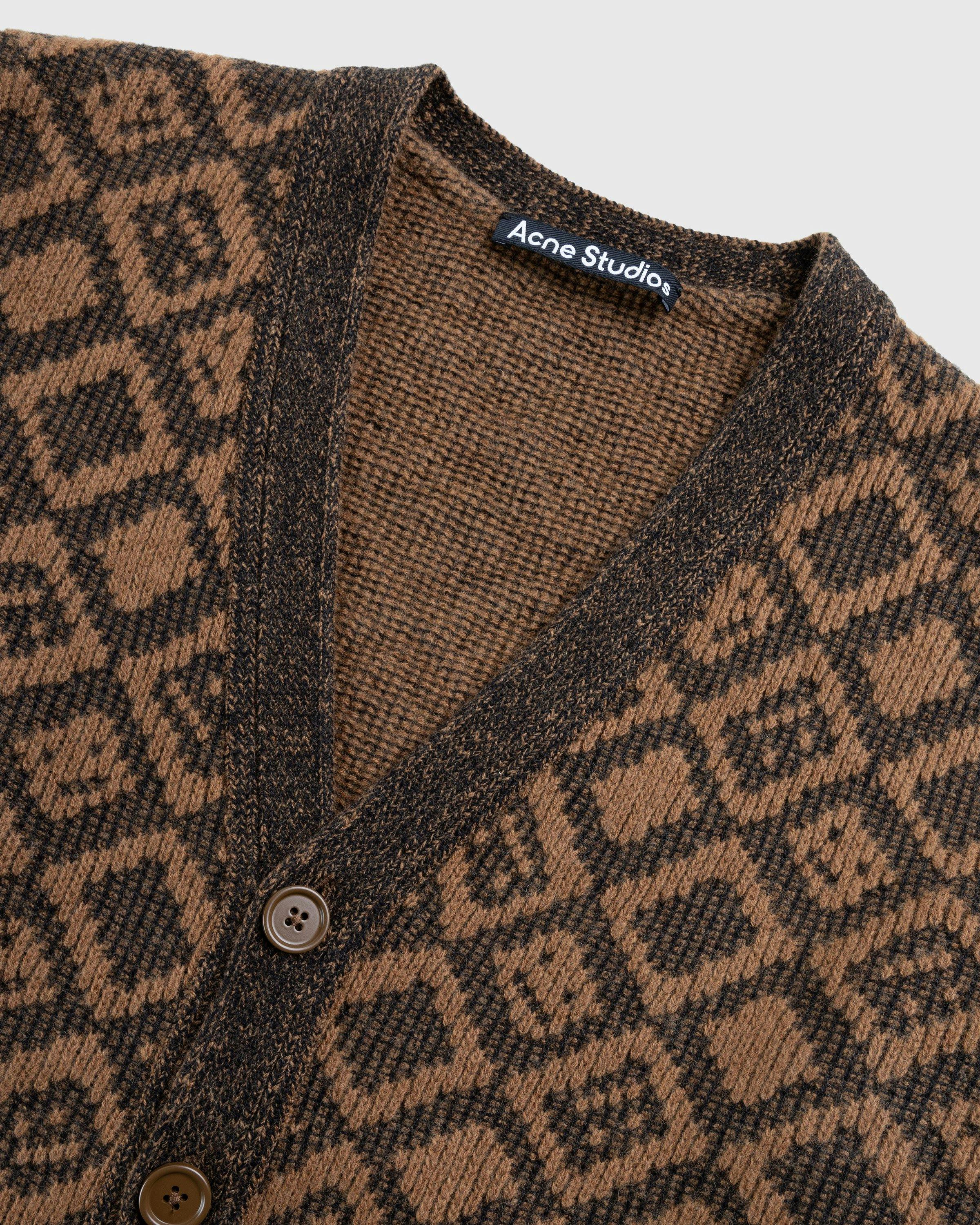 Acne Studios – face Tiles Cardigan Toffee Brown | Highsnobiety Shop