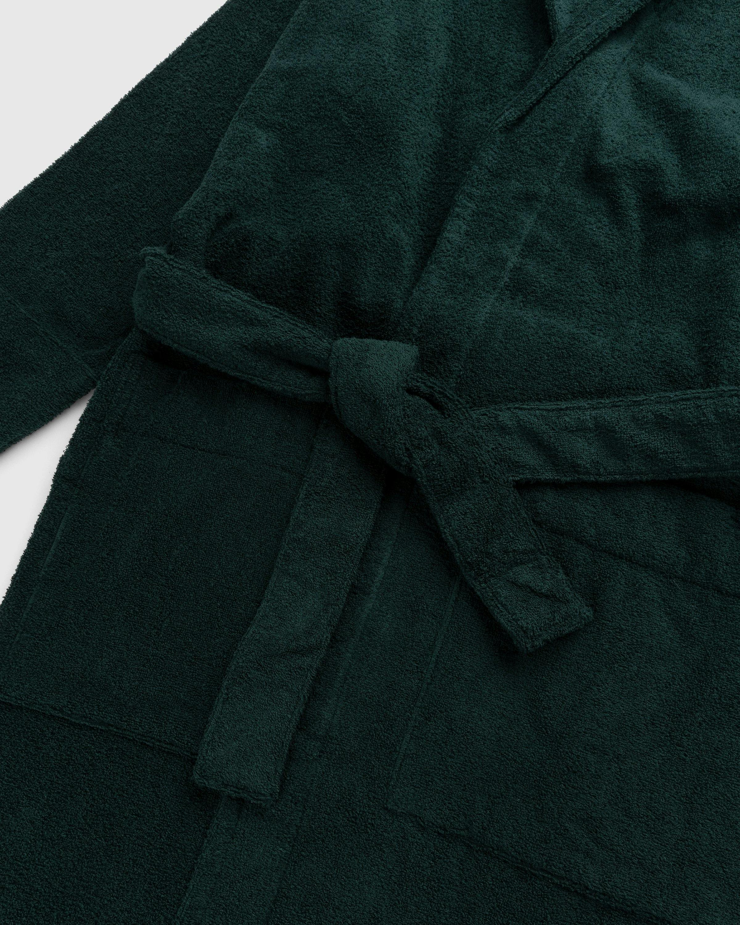 Tekla – Hooded Bathrobe Solid Forest Green | Highsnobiety Shop