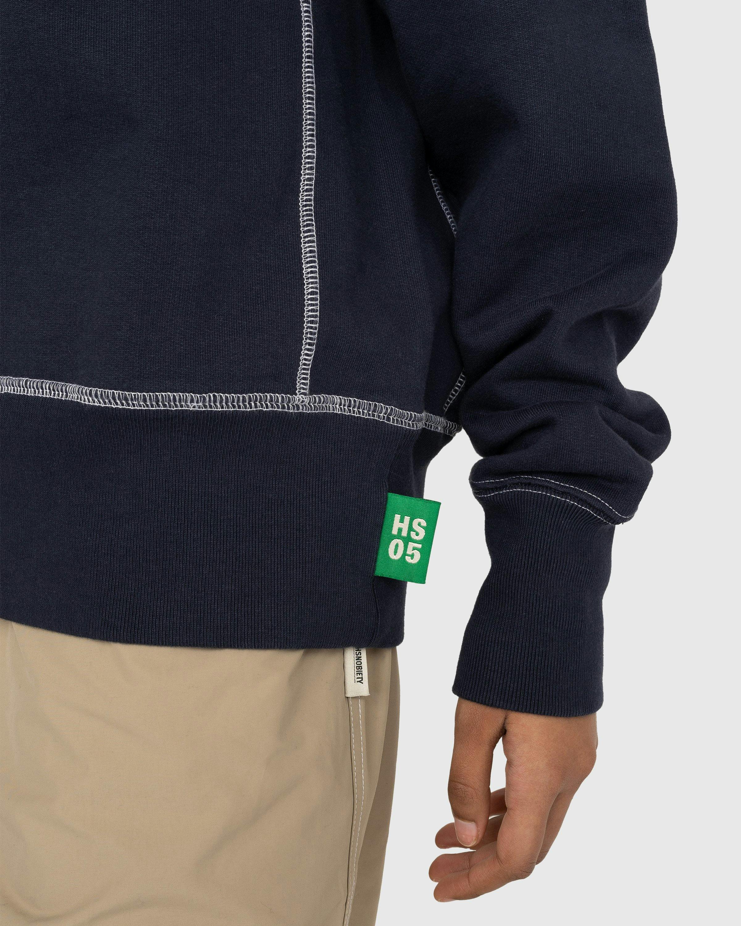 Highsnobiety – Contrast Stitch Fleece Crew Navy | Highsnobiety Shop