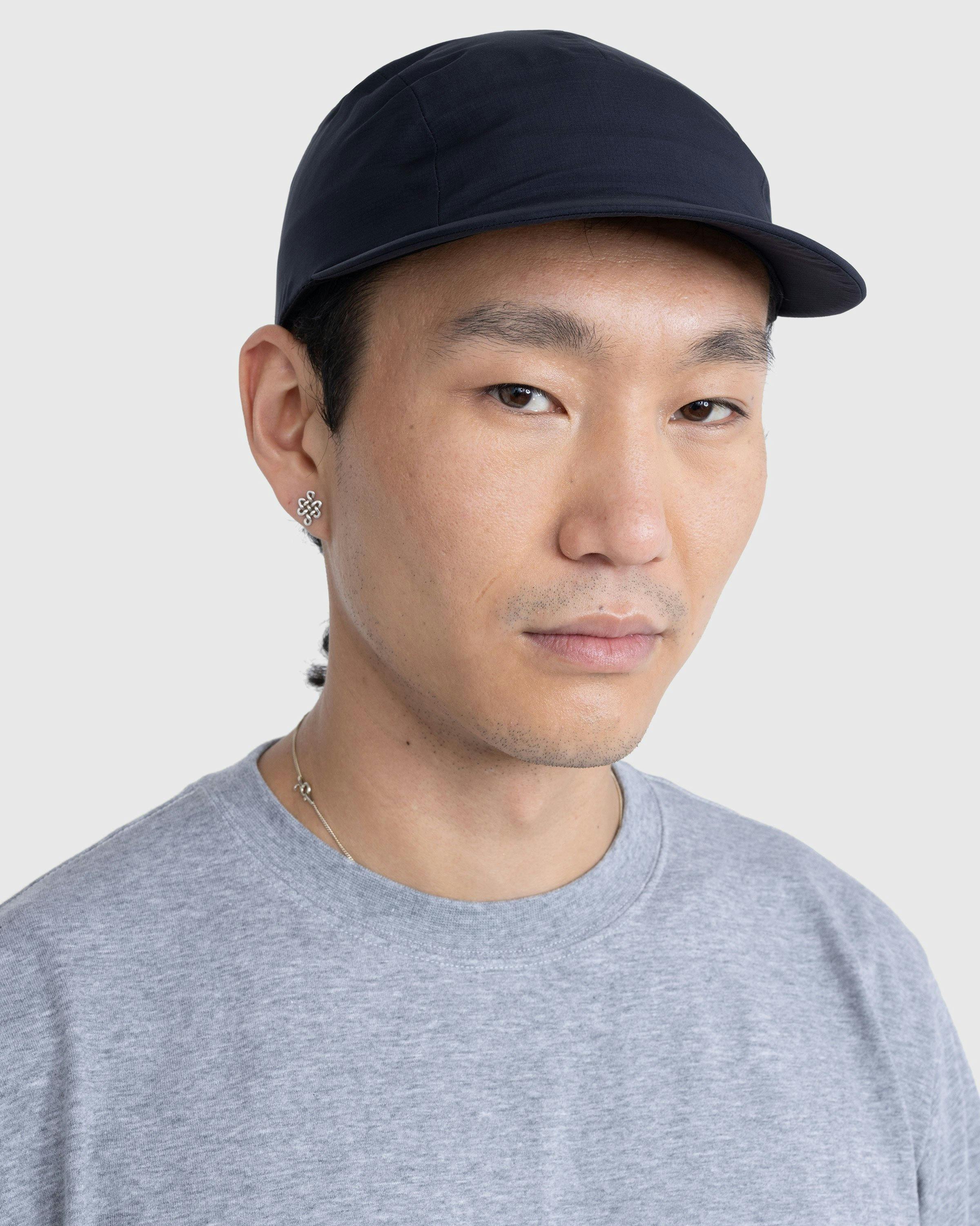 Snow Peak – 3 Layer Rain Cap Black | Highsnobiety Shop