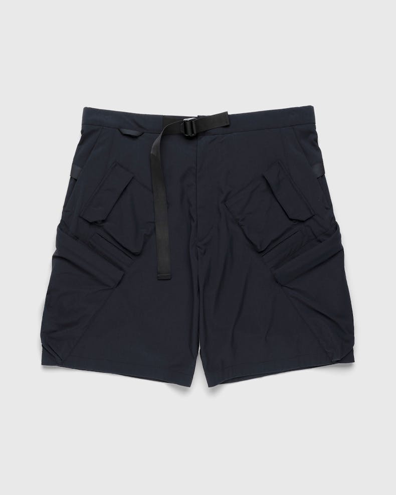 ACRONYM – FC3-WS 2L Gore-Tex Infinium Field Cover Black | Highsnobiety Shop