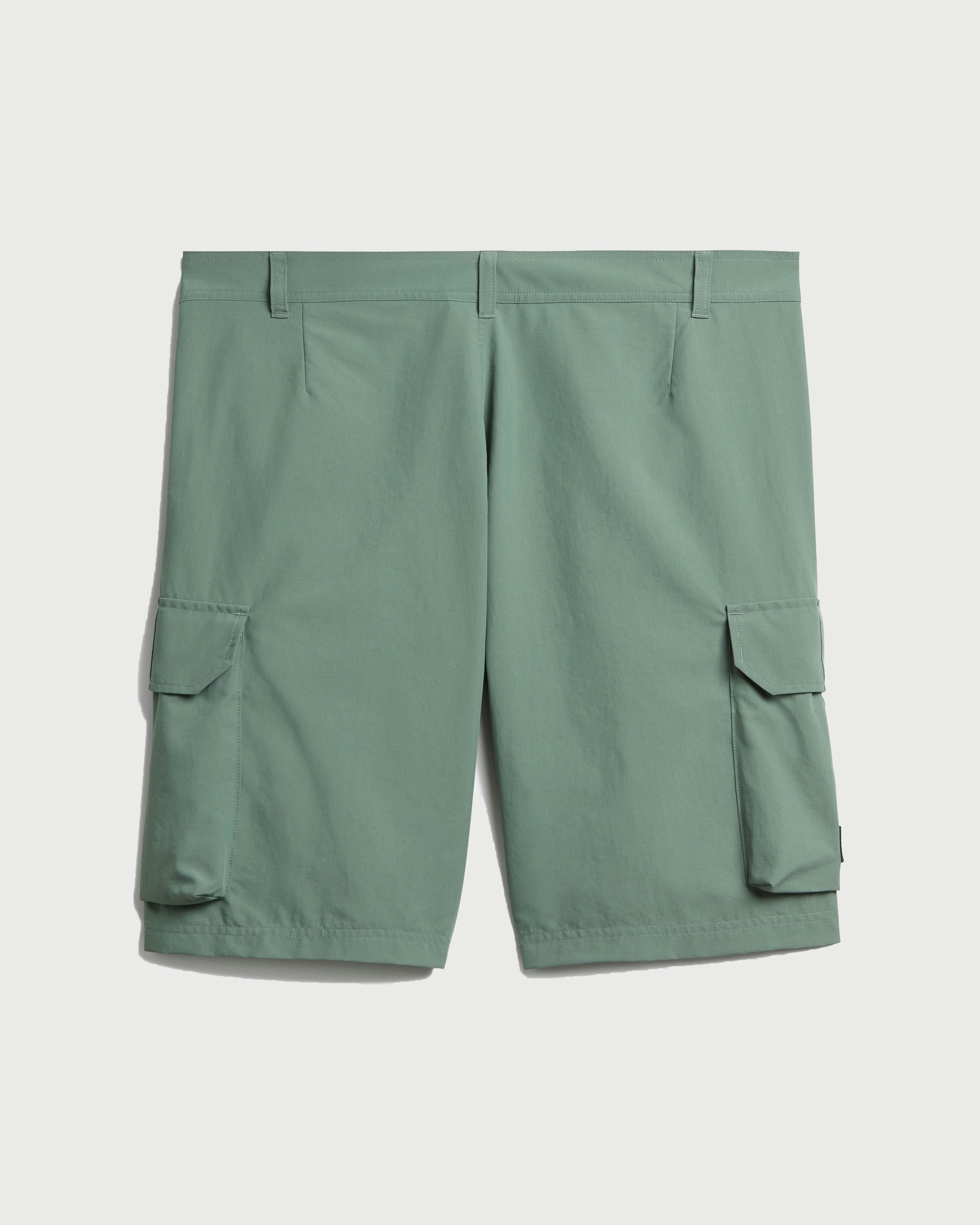Adidas – Standish Shorts Spezial Green | Highsnobiety Shop