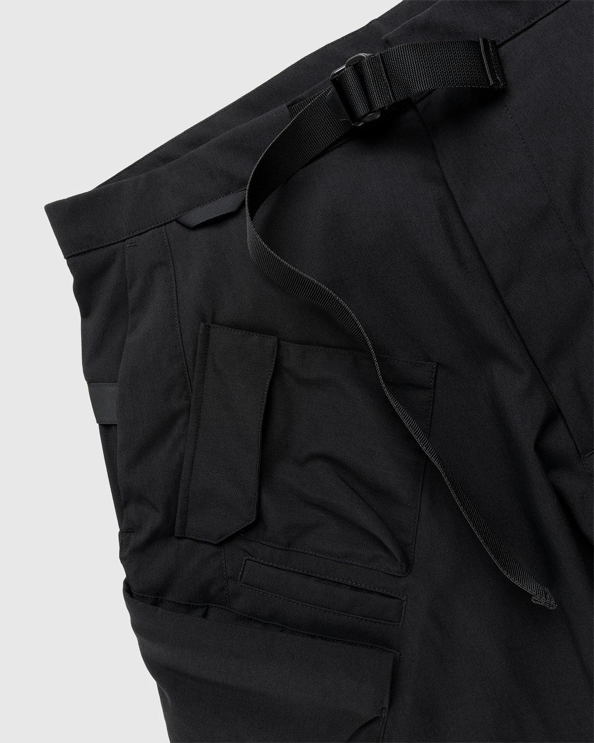 ACRONYM – SP29-M Cargo Shorts Black | Highsnobiety Shop