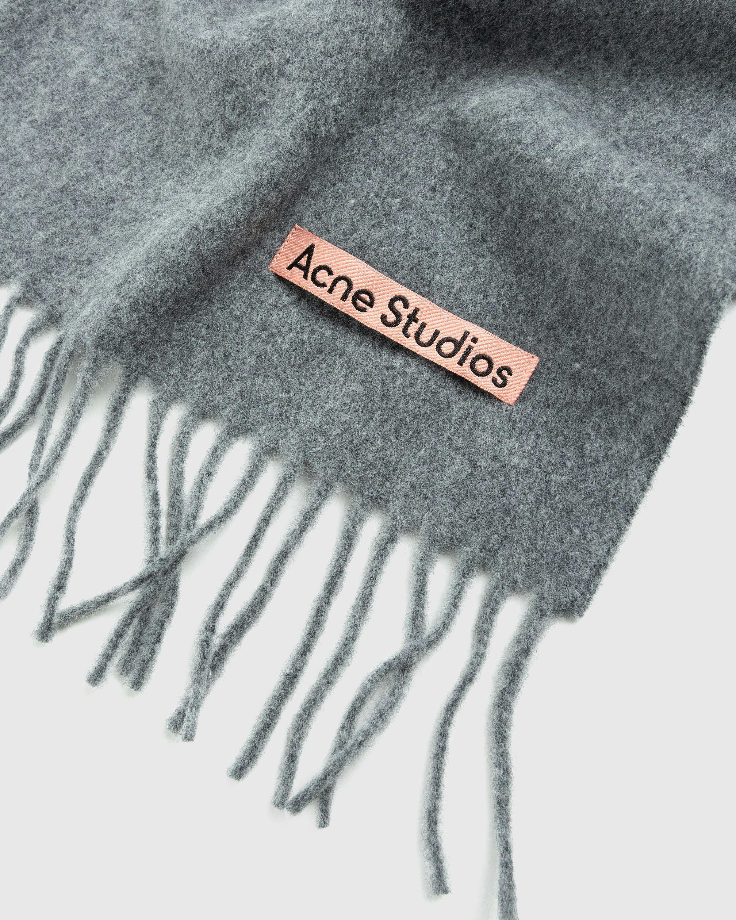 Acne Studios – Wool Fringe Scarf Oversized Grey Melange | Highsnobiety Shop