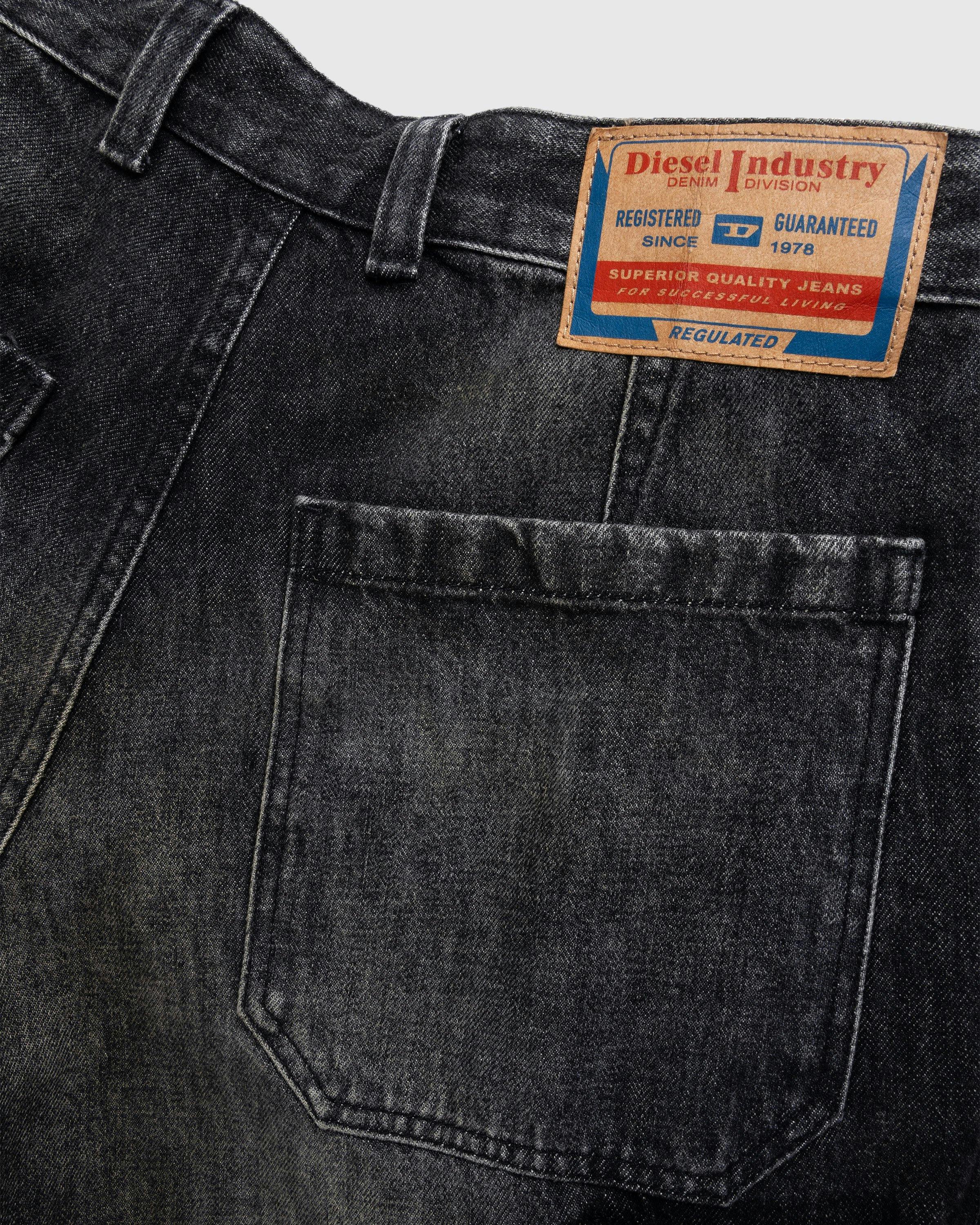 Diesel – D-Fish-Cargo-S Trousers Denim | Highsnobiety Shop