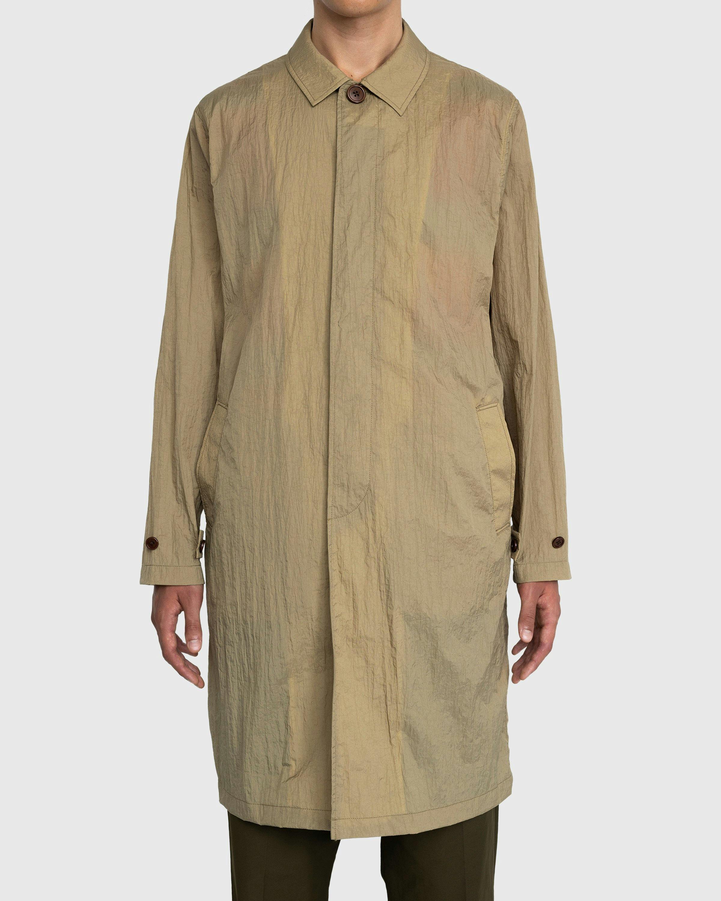 Highsnobiety – Crinkle Nylon Mac Camel | Highsnobiety Shop