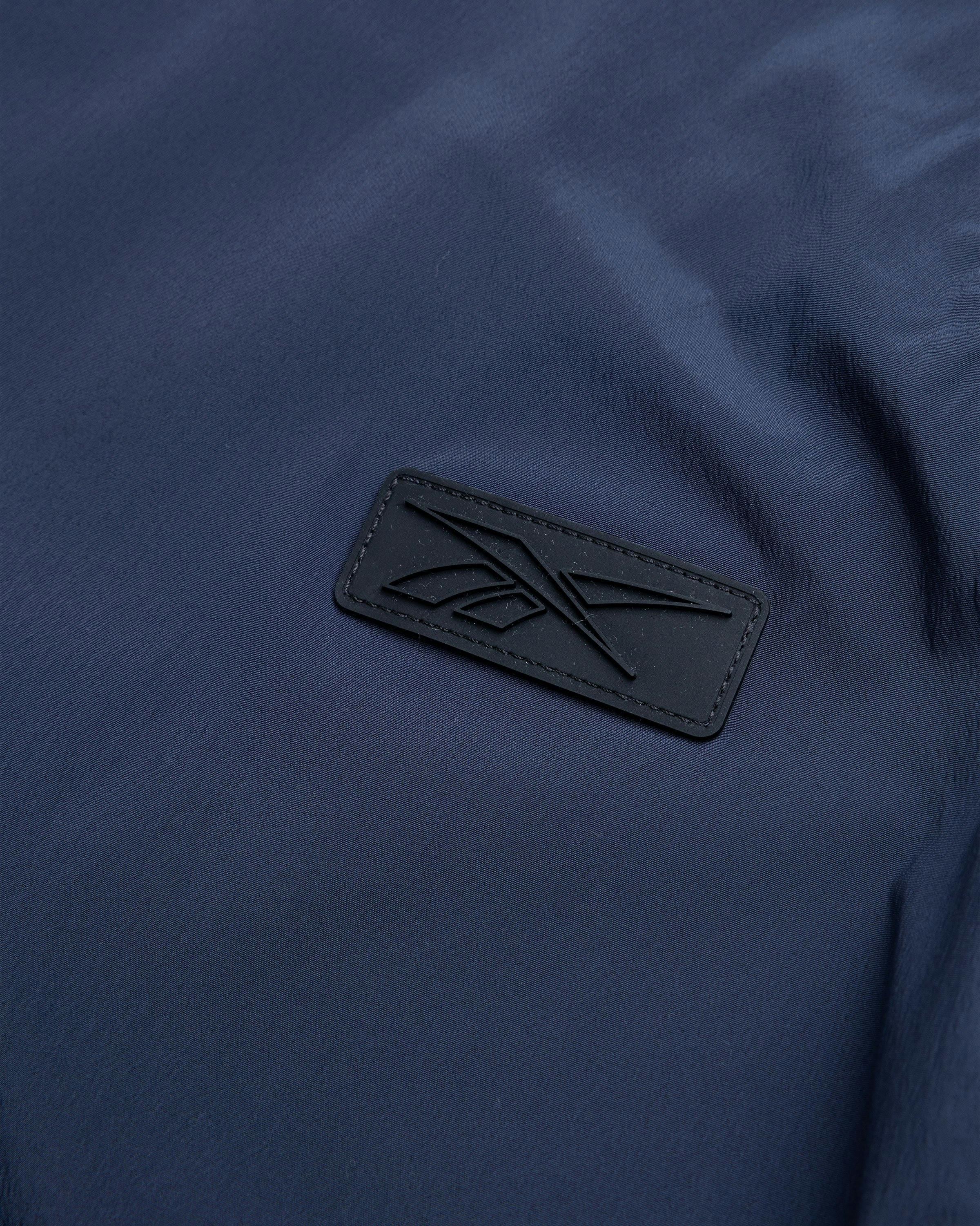 Reebok – Organic Cut Track Pants Anthracite | Highsnobiety Shop