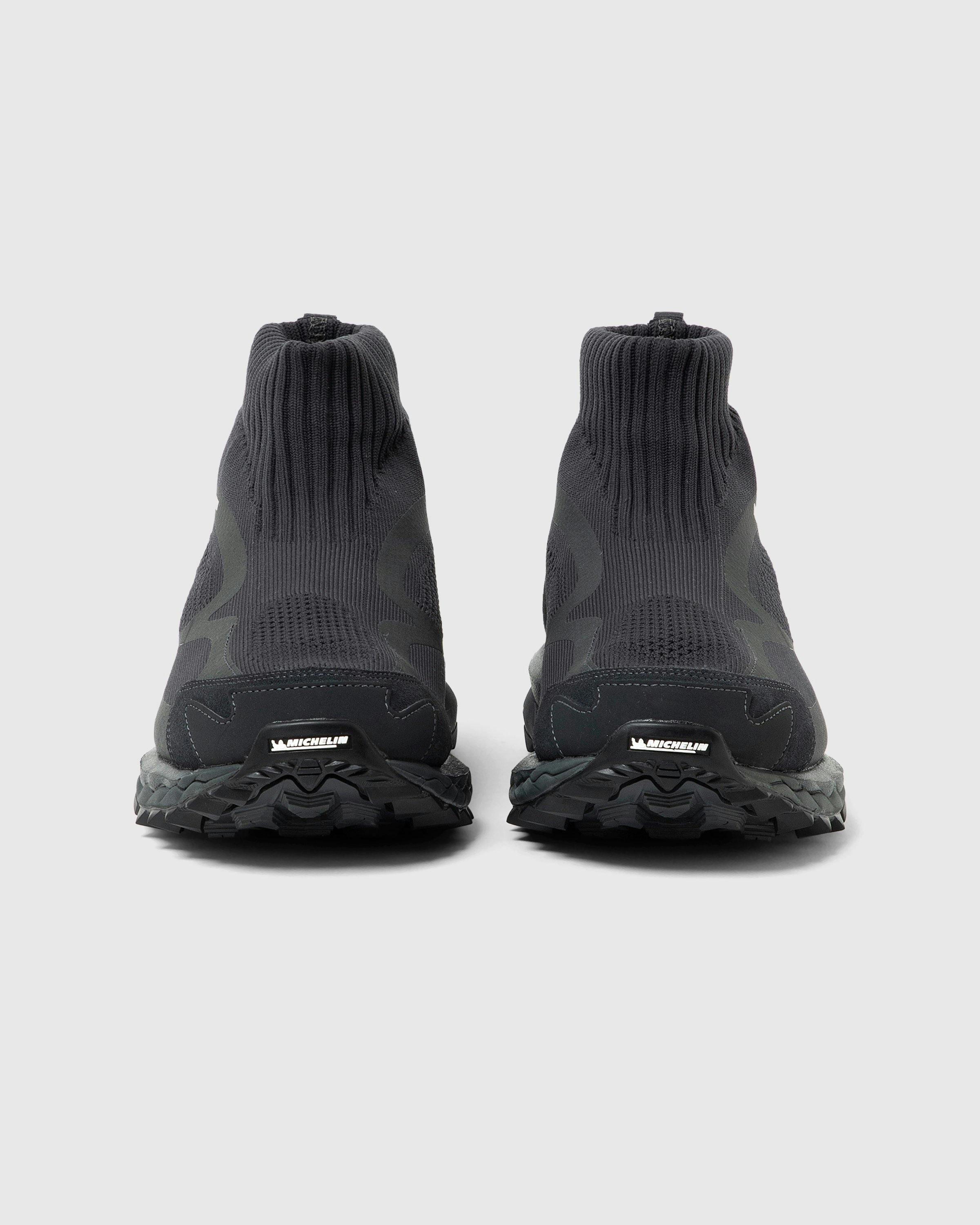 nonnative x Mizuno – Wave Mujin TL GTX Black | Highsnobiety Shop