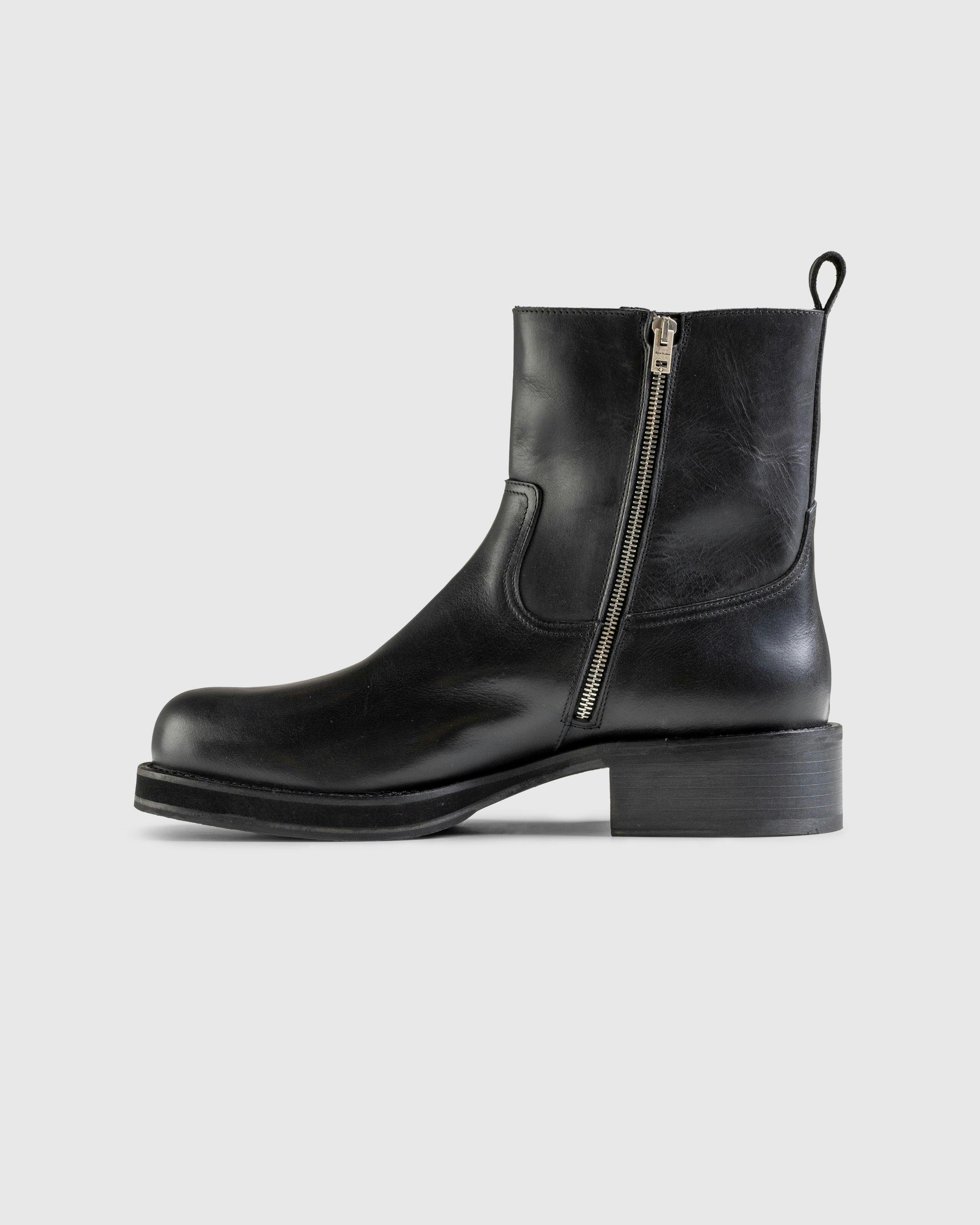 Acne Studios – Sprayed Leather Ankle Boots Black | Highsnobiety Shop