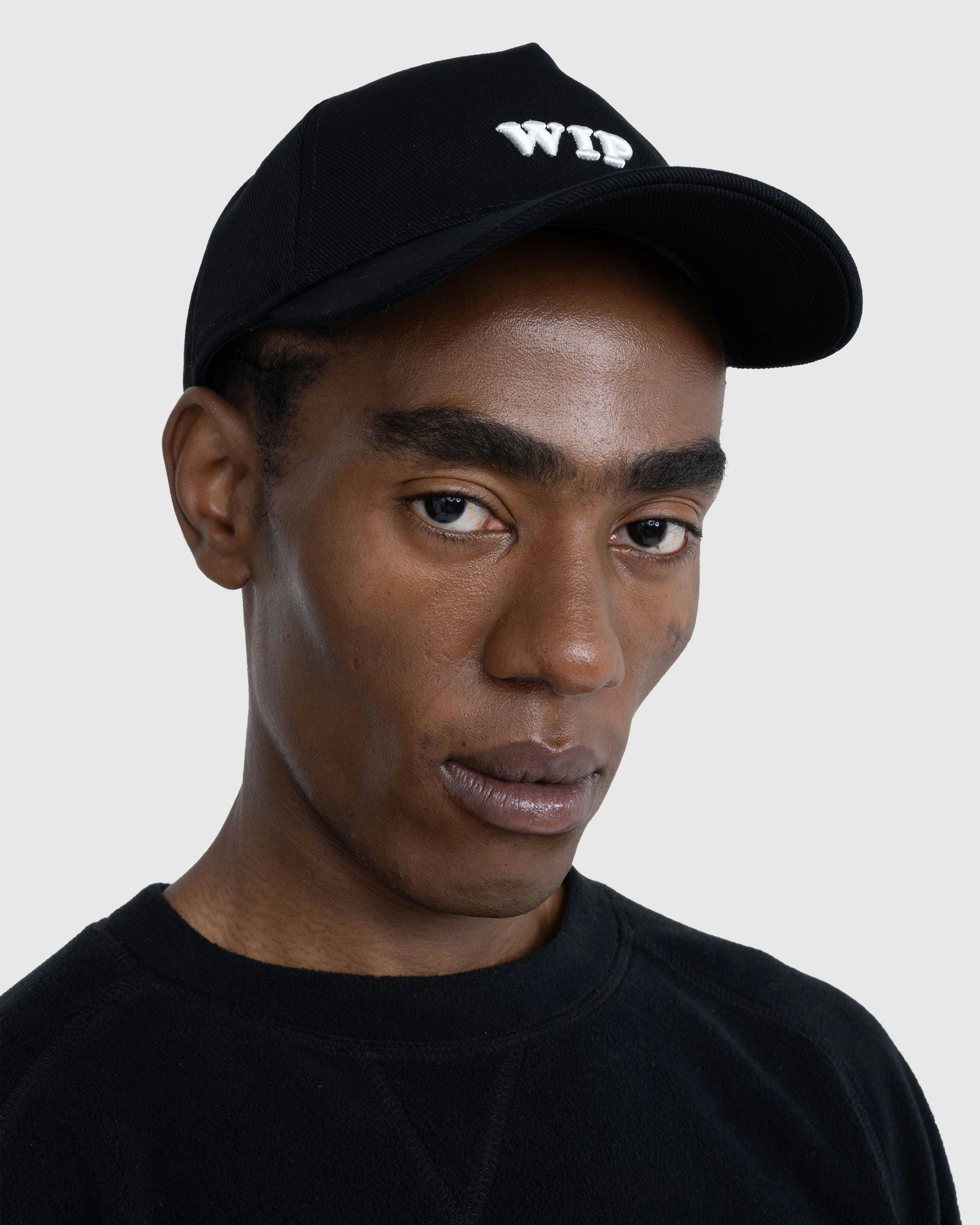 Carhartt WIP – WIP Heavyweight Cap Black | Highsnobiety Shop