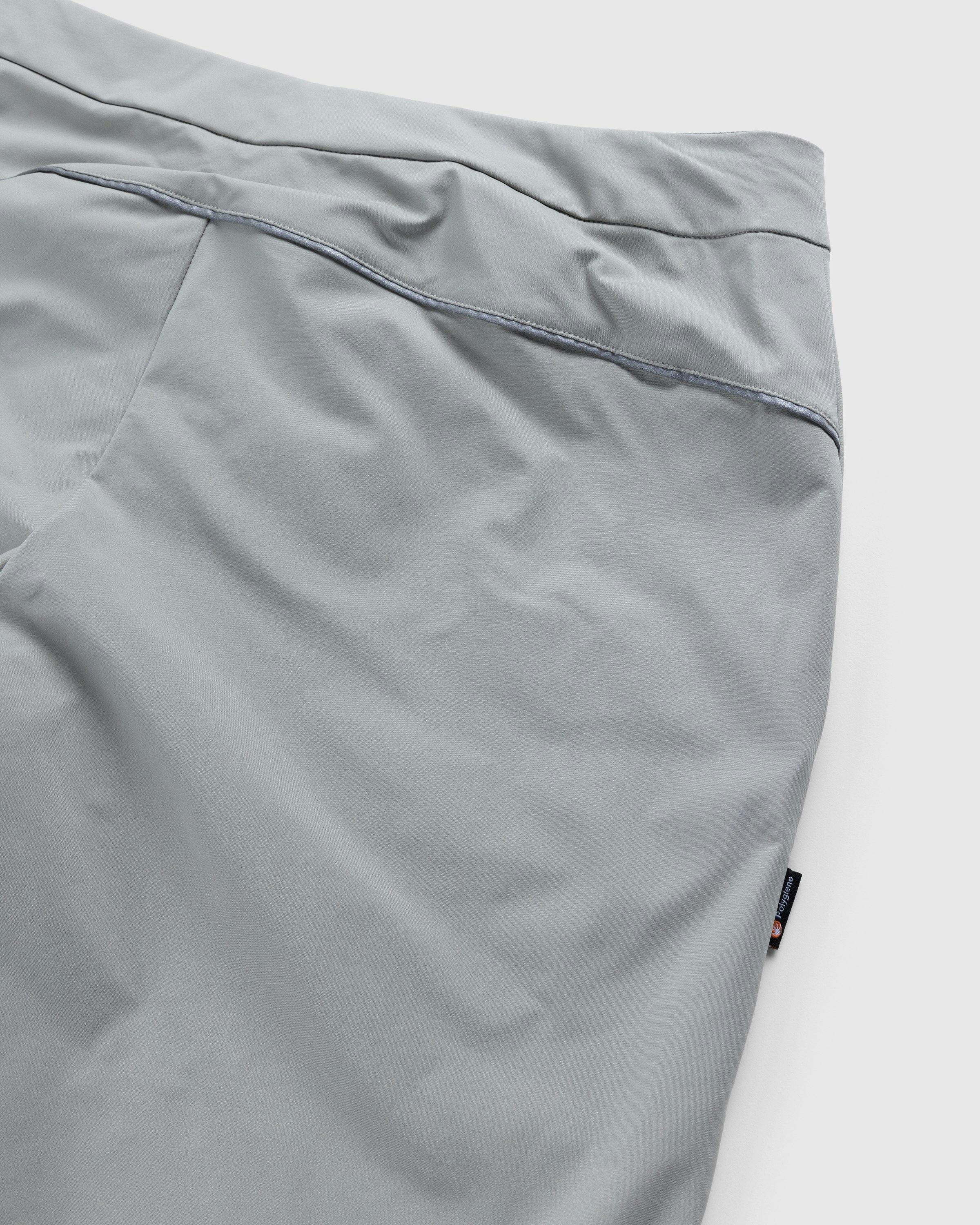 Adidas – Voyager Shorts Feather Grey/Savanna | Highsnobiety Shop