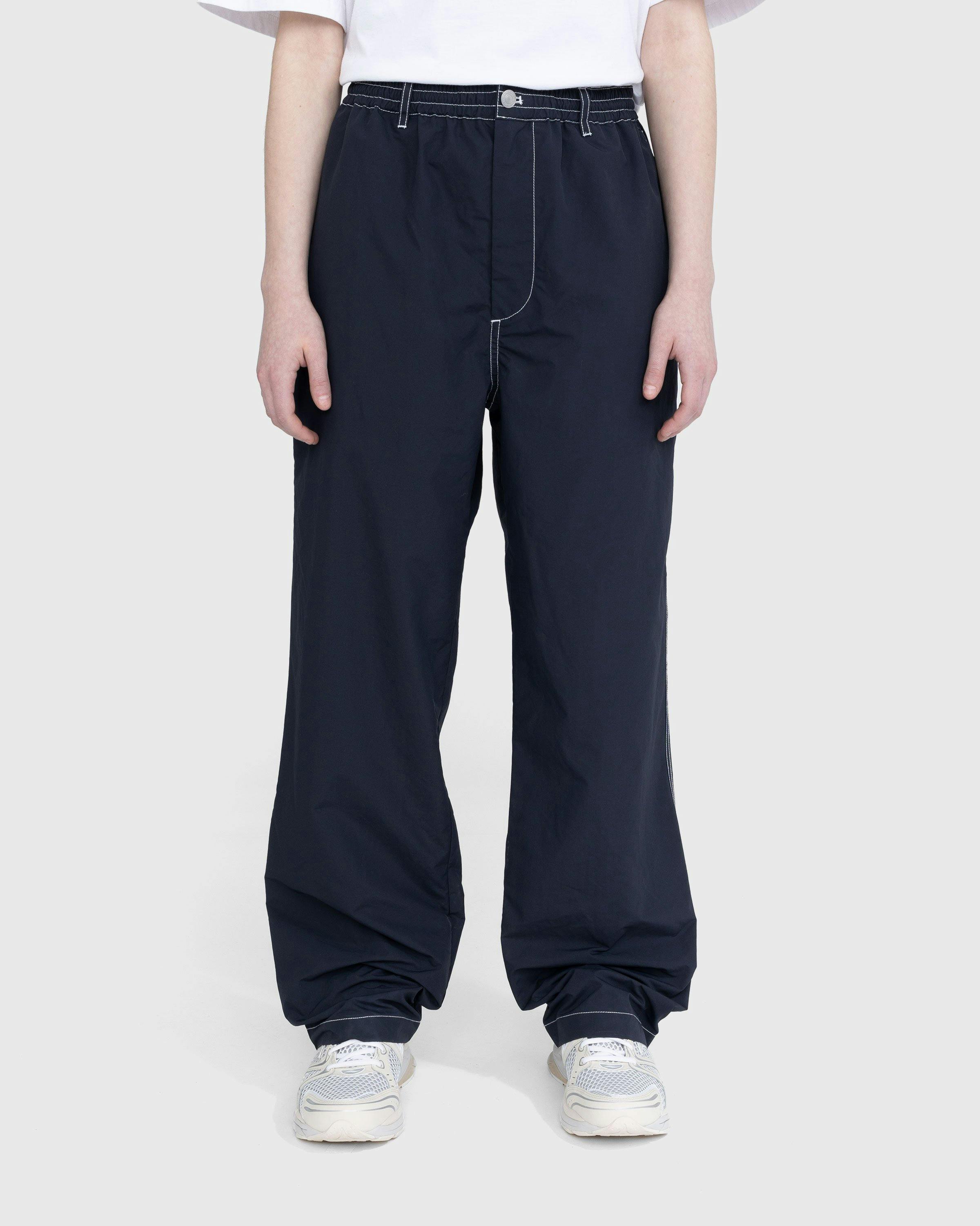 Highsnobiety – Contrast Stitch Pants Navy | Highsnobiety Shop