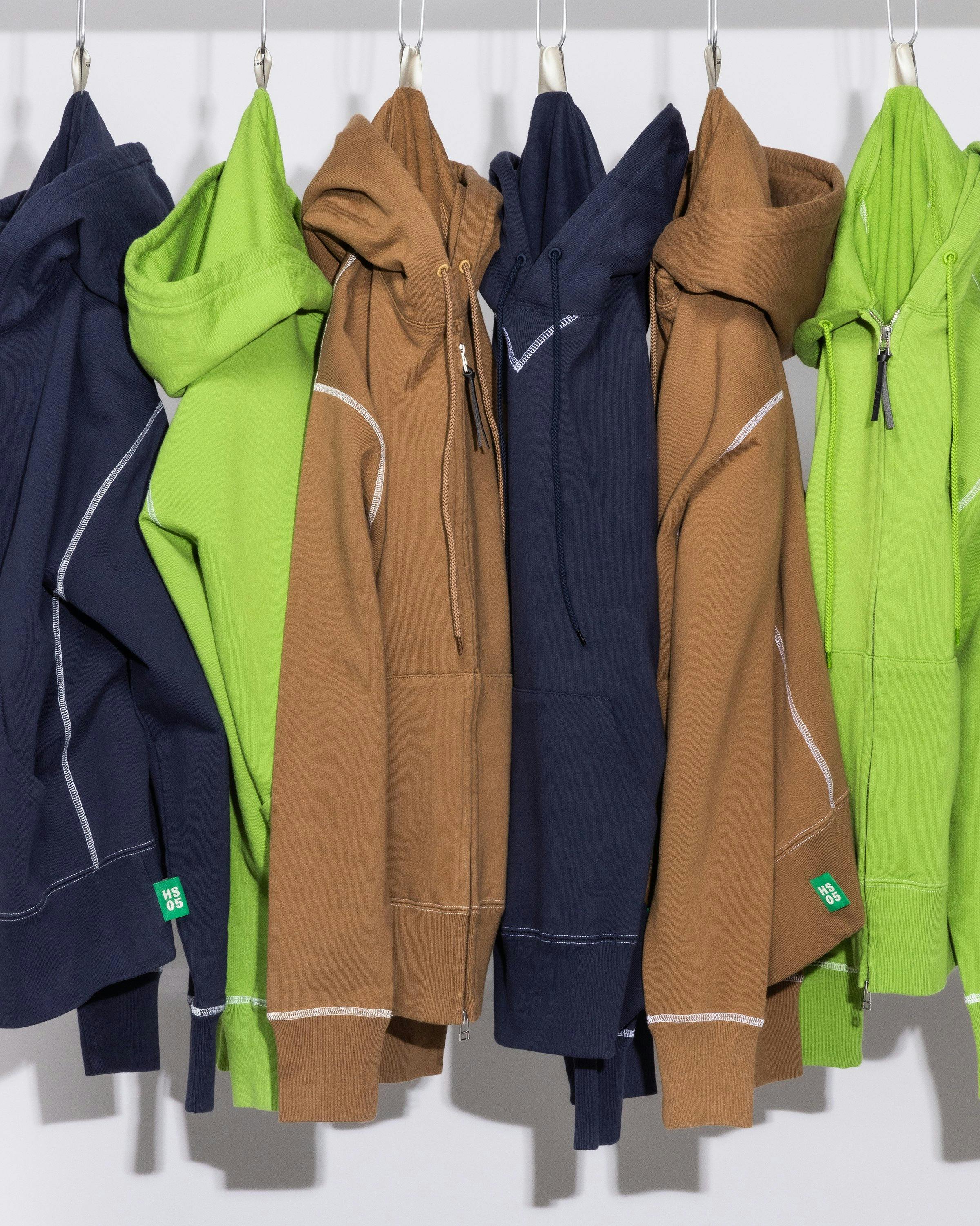 Highsnobiety – Contrast Stitch Zip Fleece Hoodie Navy | Highsnobiety Shop