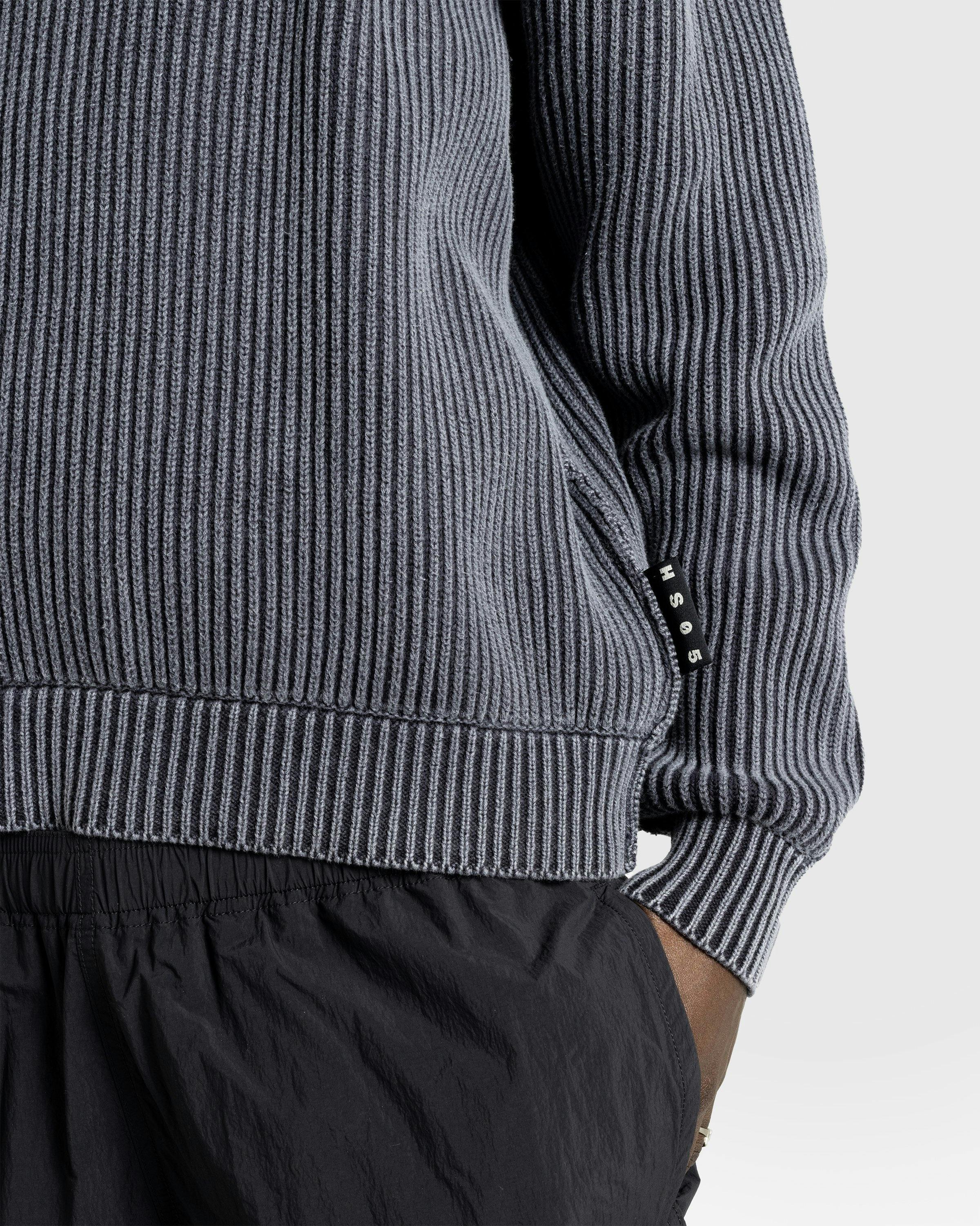 Highsnobiety HS05 – Pigment Dyed Sweater Washed Black | Highsnobiety Shop
