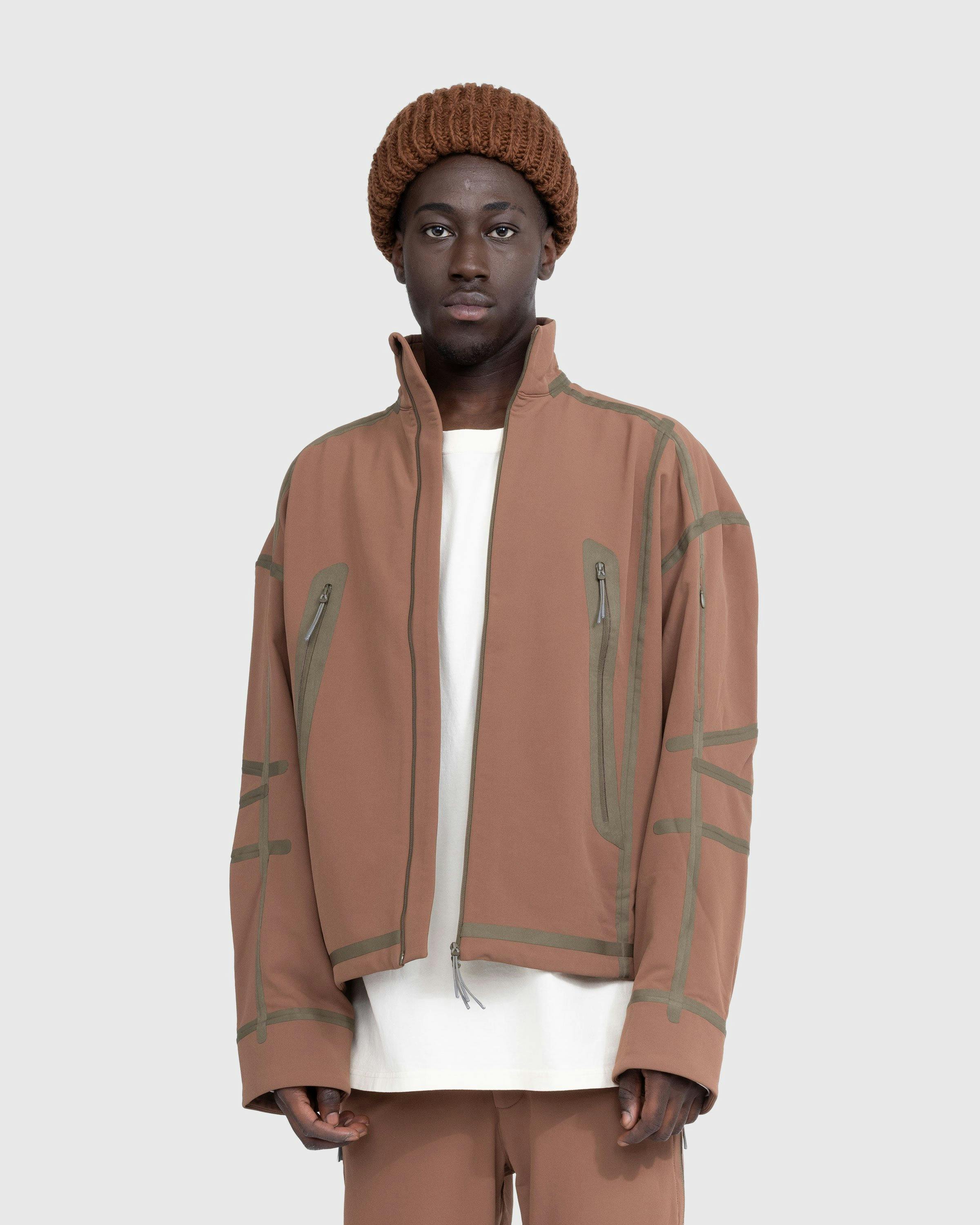 ROA – Softshell Jacket Brown | Highsnobiety Shop