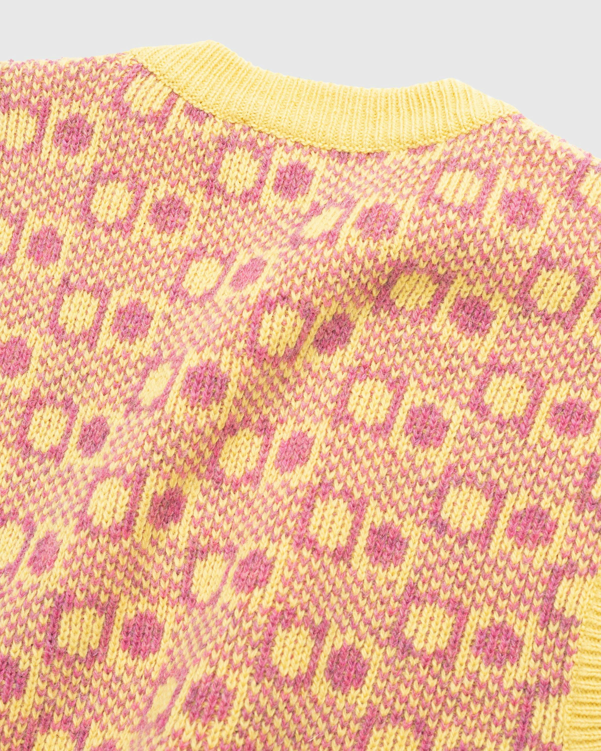 Marni – V-Neck Sweater Vest Cassis | Highsnobiety Shop