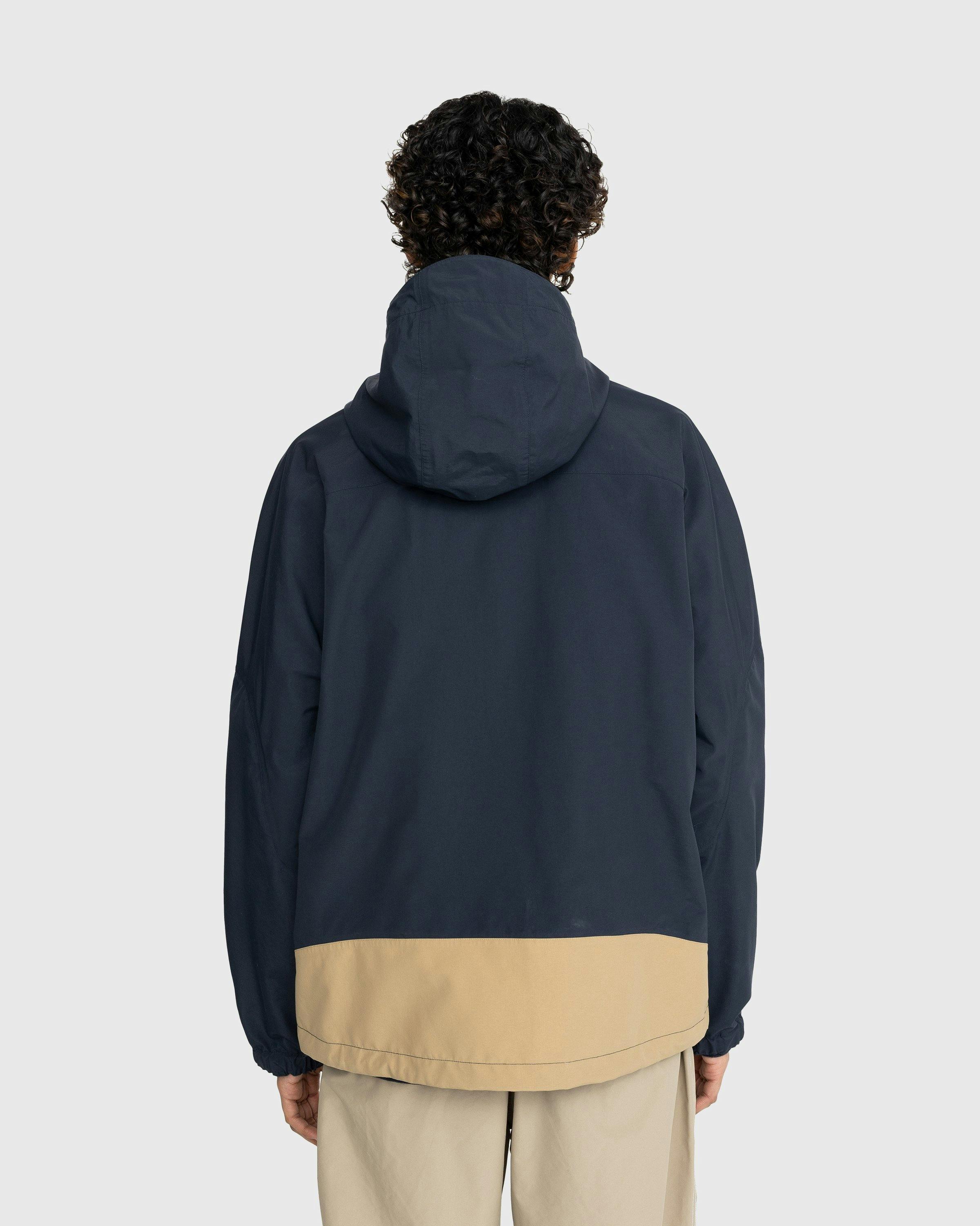 Highsnobiety – 3 Layer Nylon Jacket Navy/Beige | Highsnobiety Shop