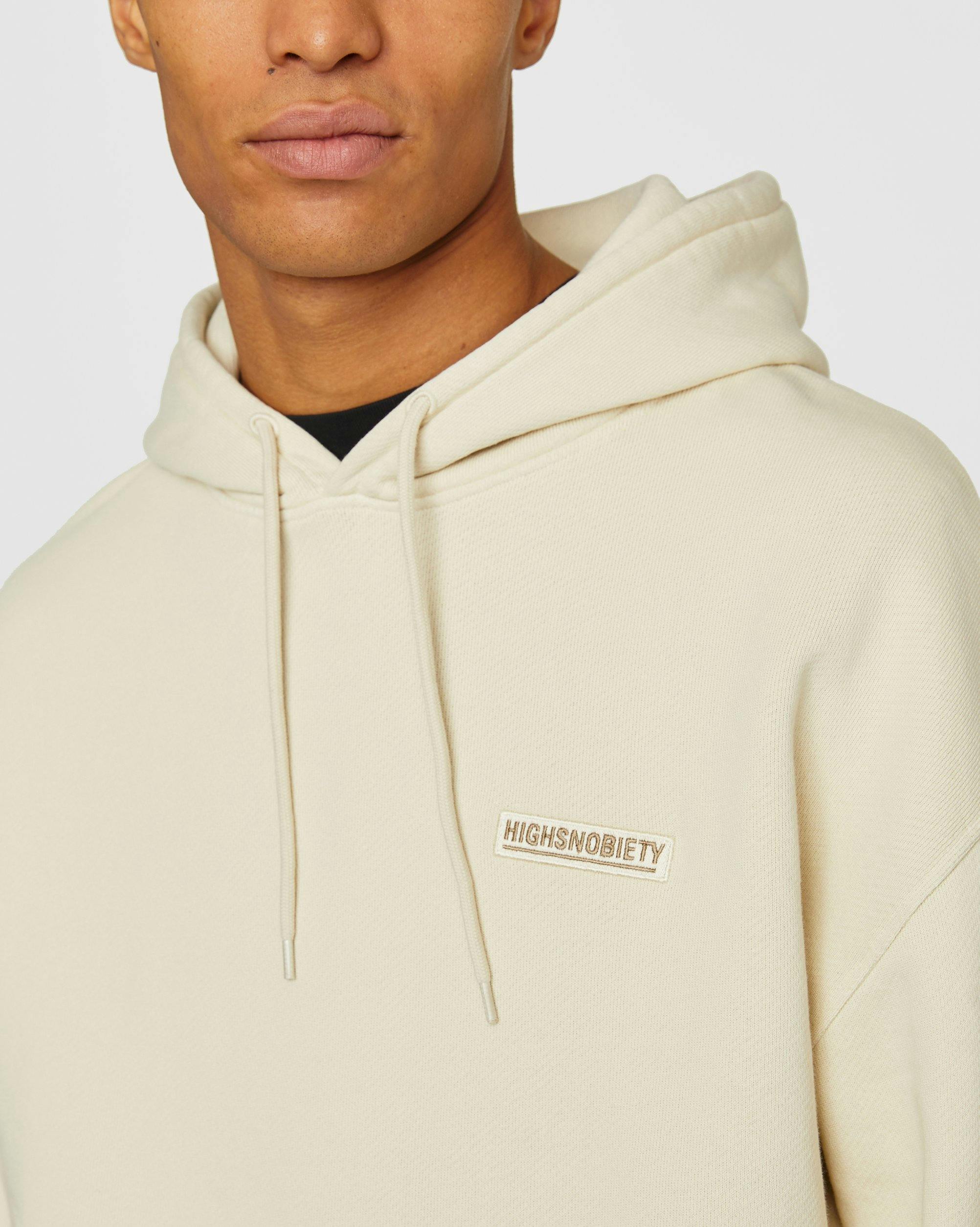 Highsnobiety – Staples Hoodie Eggshell