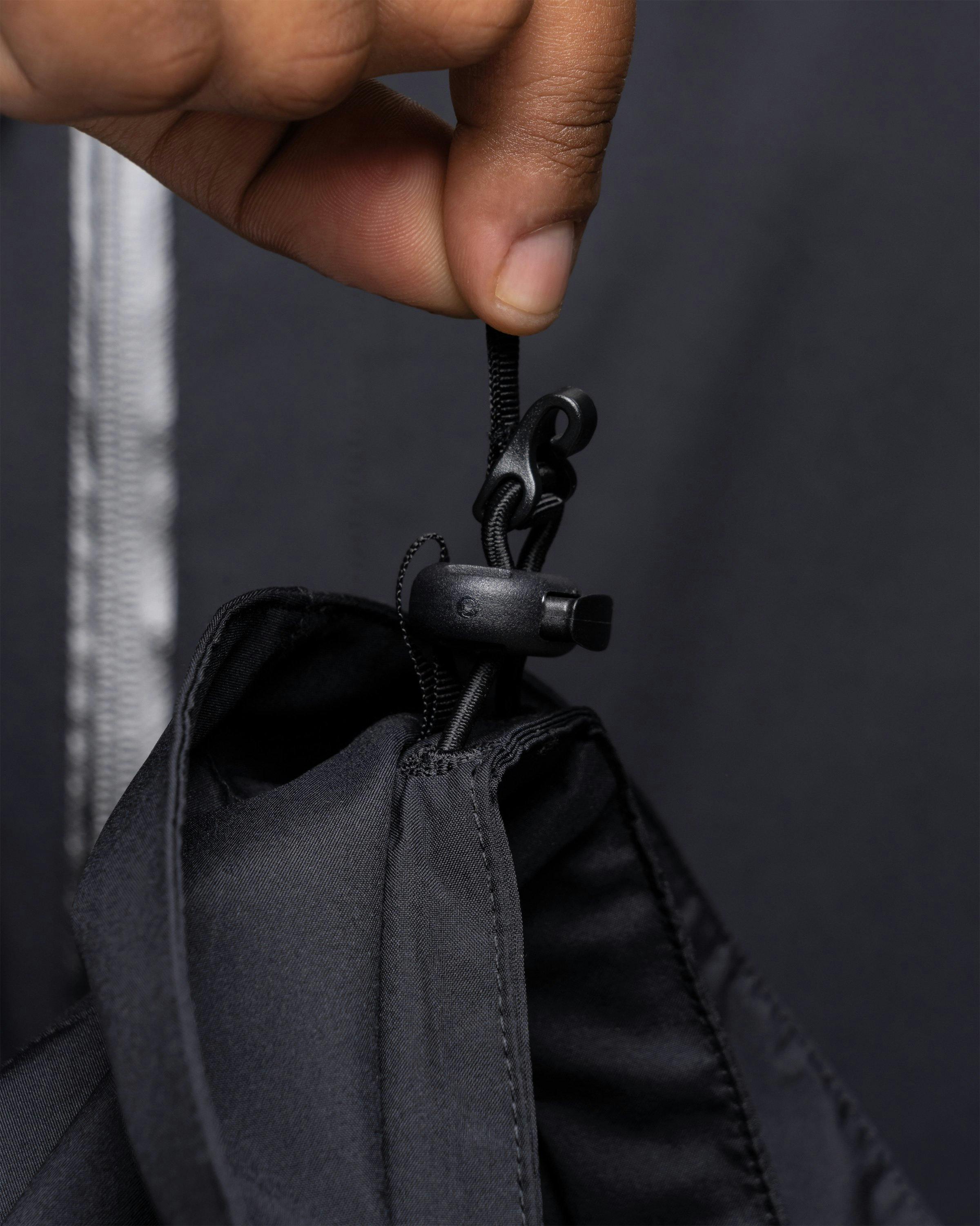 ACRONYM – FC3-WS 2L Gore-Tex Infinium Field Cover Black | Highsnobiety Shop