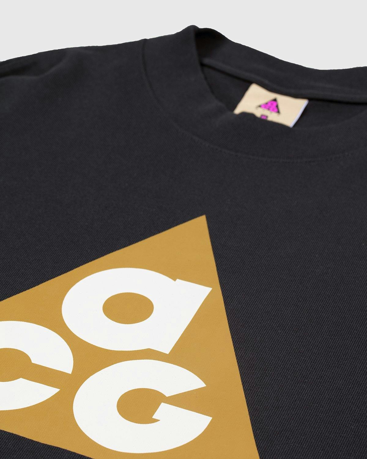 Nike ACG – M NRG ACG LS Big Tee Black | Highsnobiety Shop