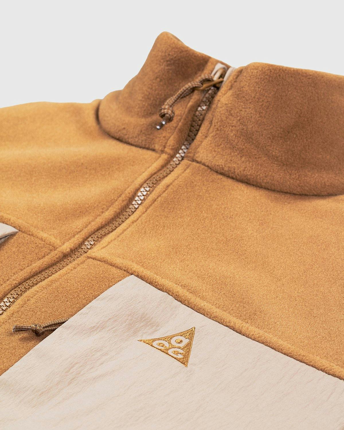 Nike ACG – M NRG ACG Wolf Tree FZ Brown | Highsnobiety Shop