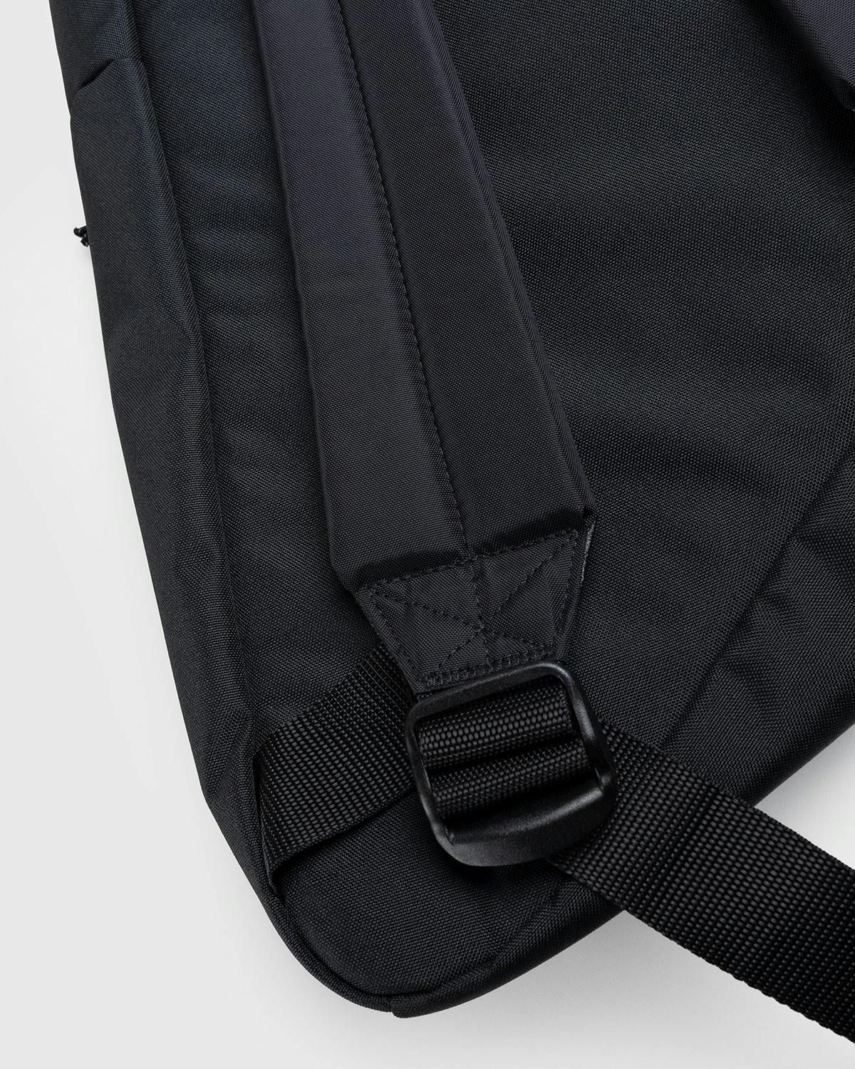 MM6 Maison Margiela x Eastpak – Zaino Backpack Black | Highsnobiety Shop