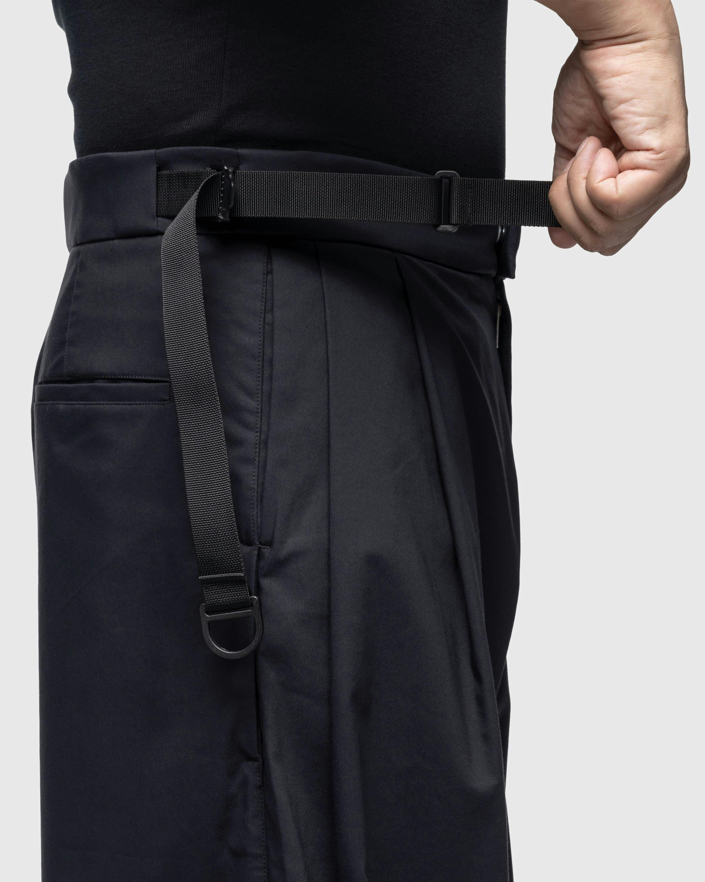 ACRONYM – P48-CH Micro Twill Pleated Trouser Black | Highsnobiety Shop
