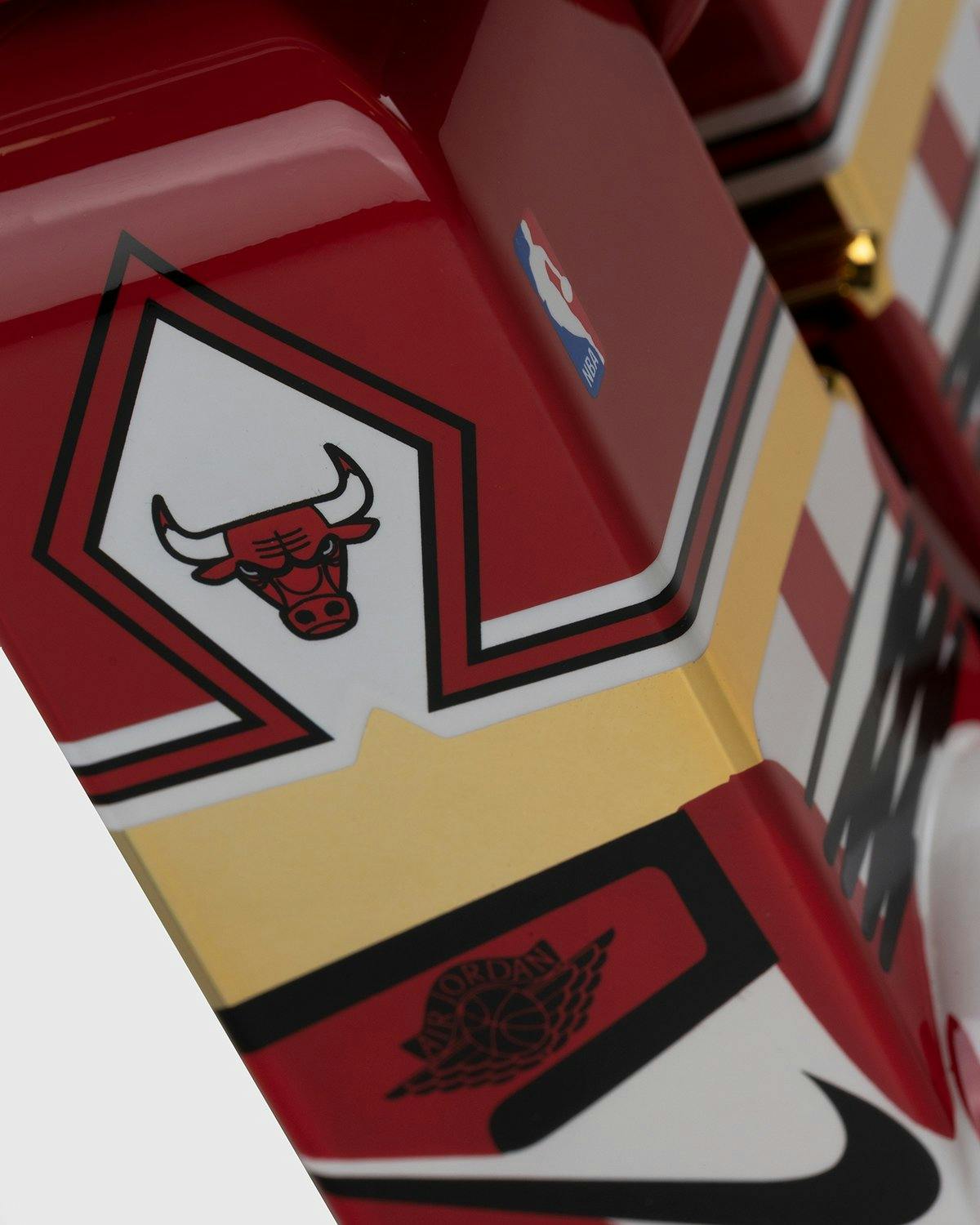Medicom – BE@RBRICK Michael Jordan 1985 ROOKIE JERSEY 1000% Red ...
