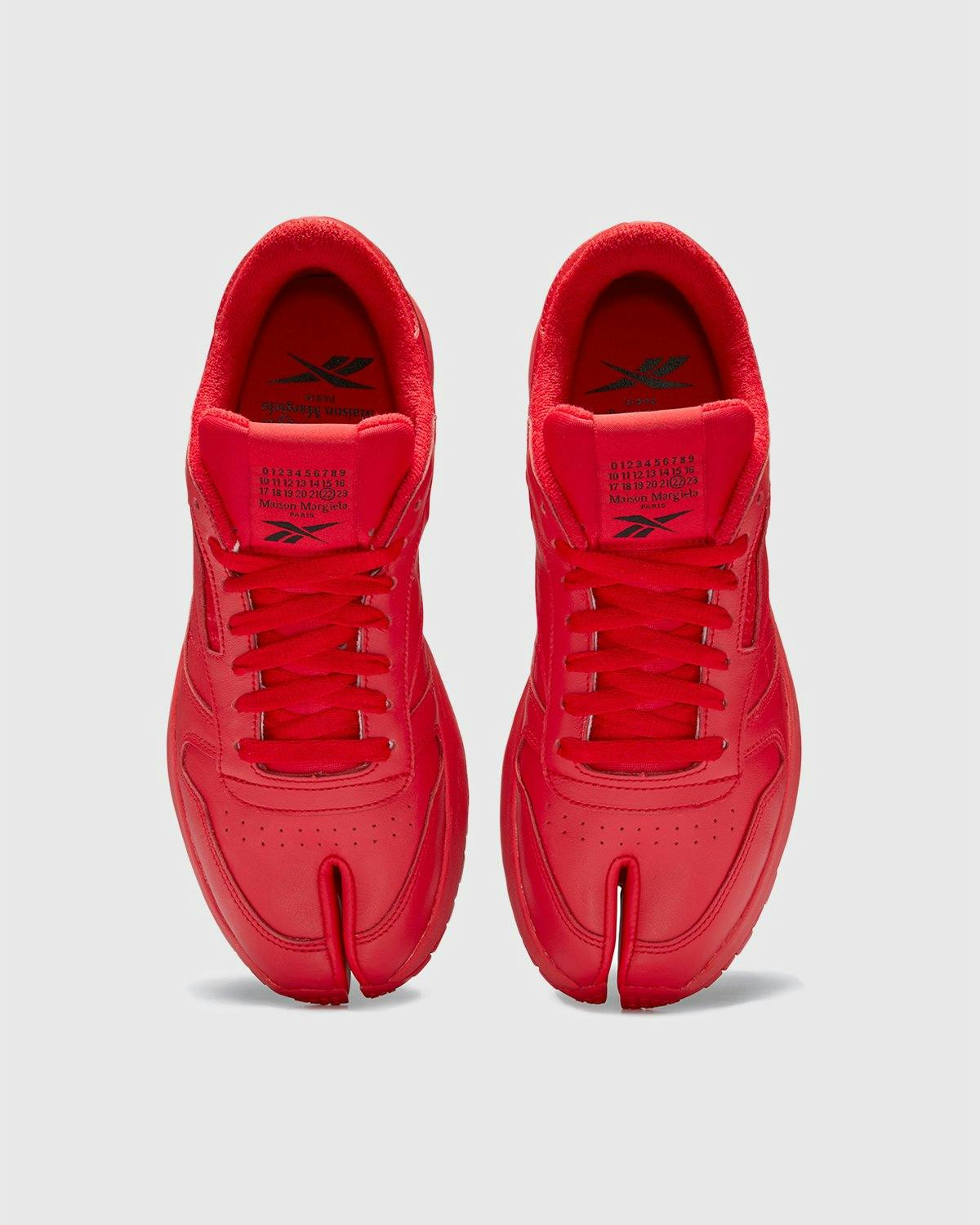 Maison Margiela x Reebok – Classic Leather Tabi Red | Highsnobiety Shop