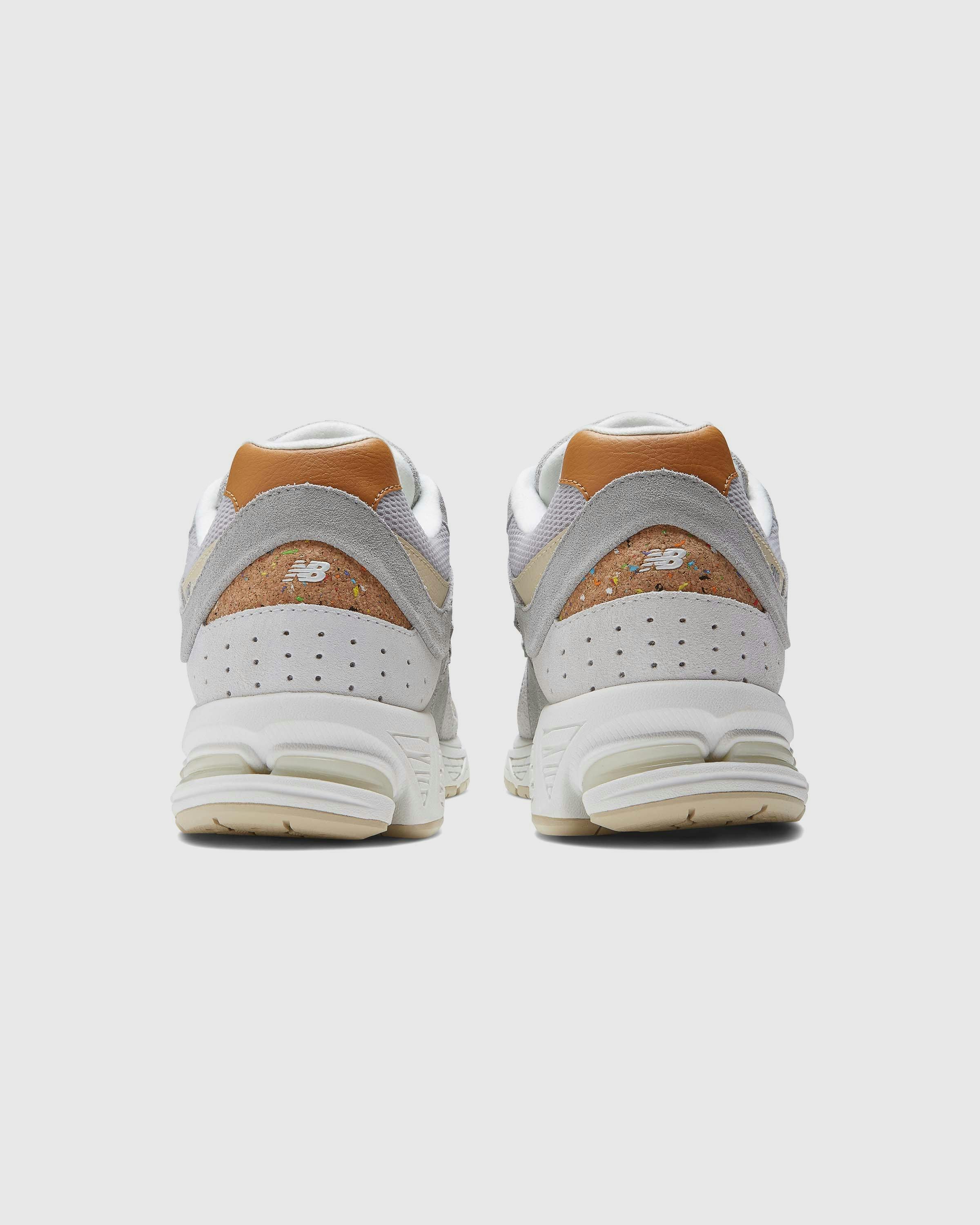 New Balance – M2002RSB Concrete | Highsnobiety Shop