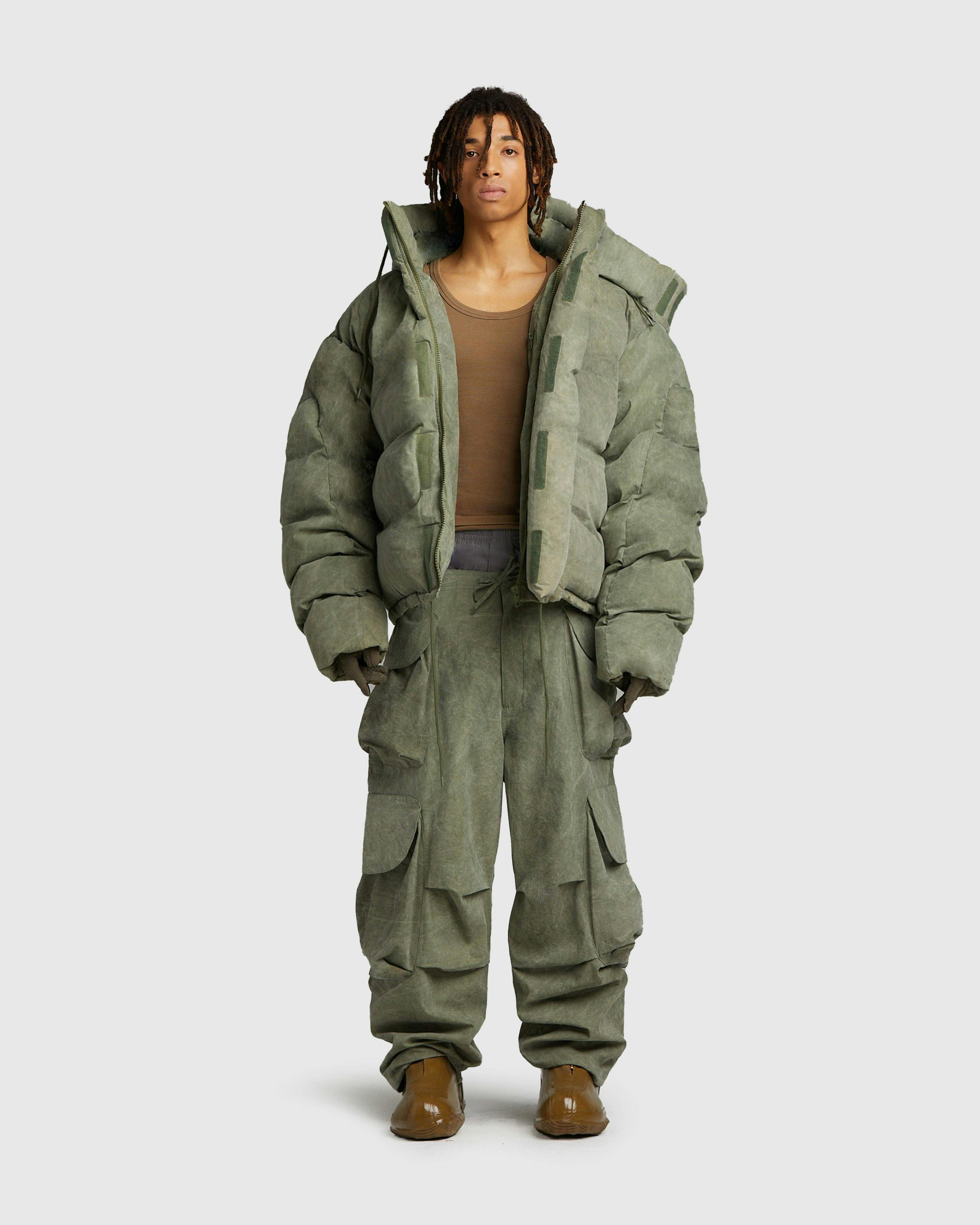 Entire Studios – SOA Puffer Military Dust | Highsnobiety Shop