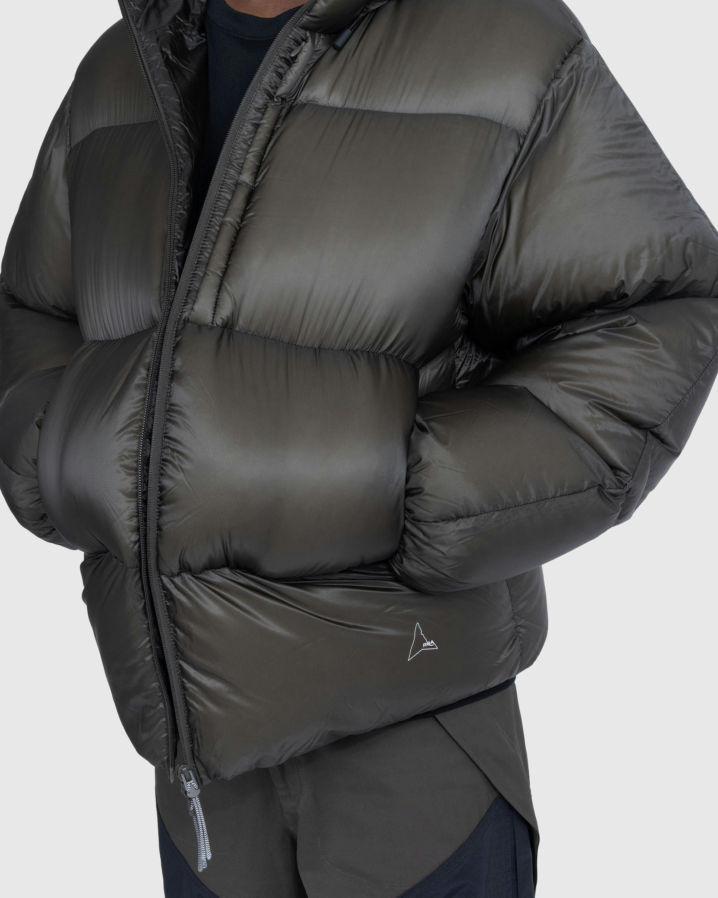 ROA – Heavy Down Jacket Olive | Highsnobiety Shop