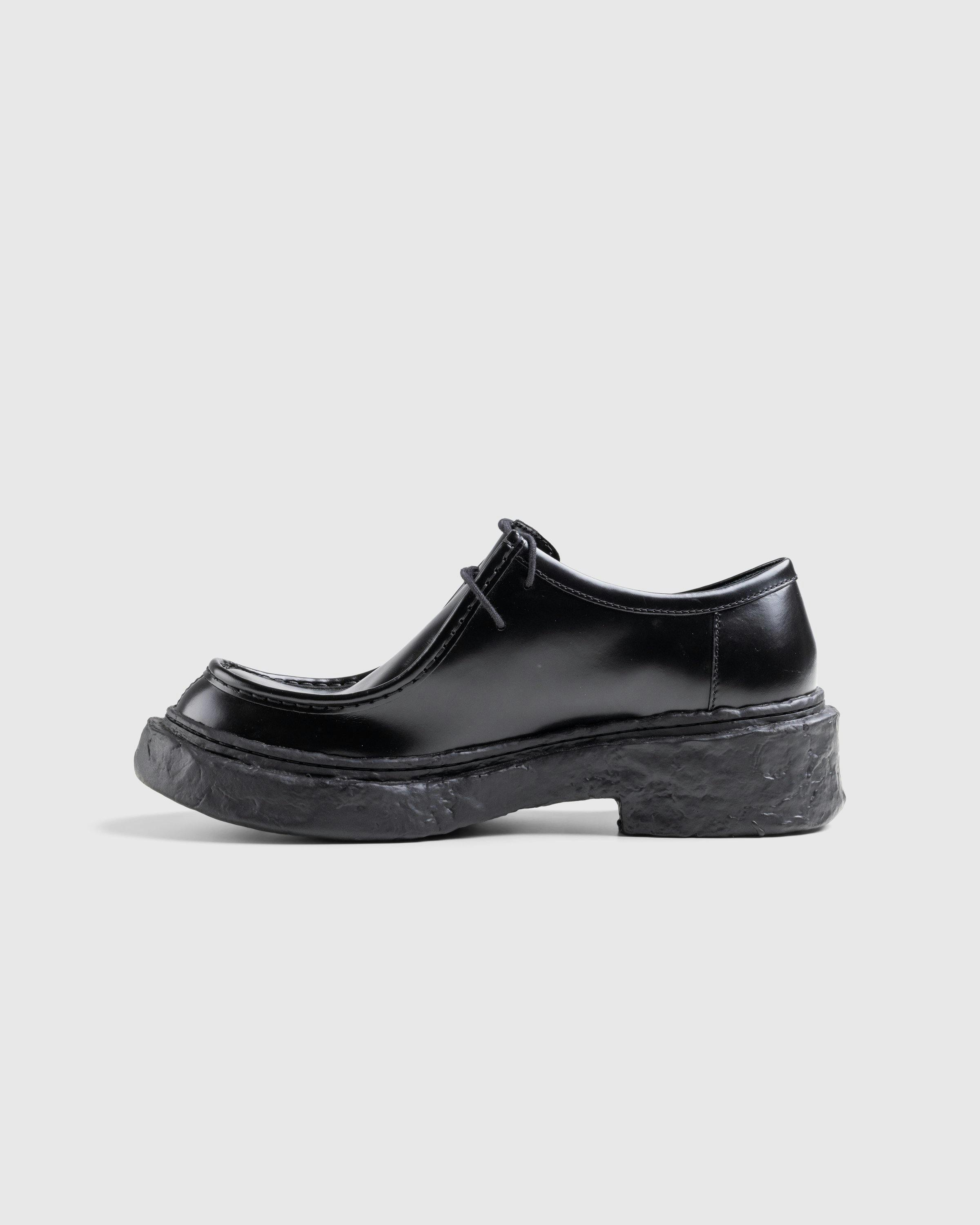 CAMPERLAB – Vamonos Leather Wallabee Shoe Black | Highsnobiety Shop