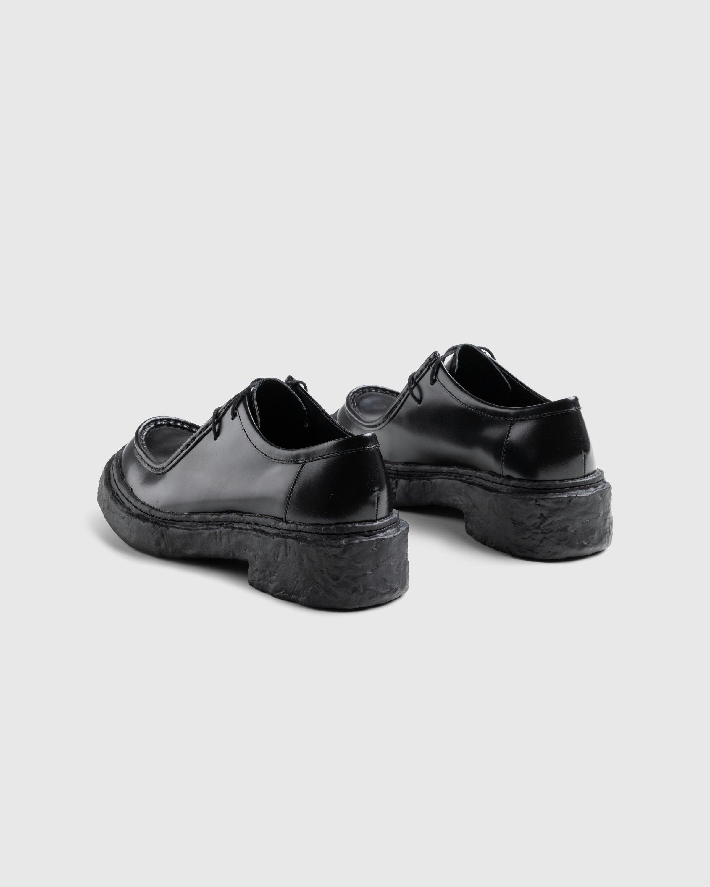 CAMPERLAB – Vamonos Leather Wallabee Shoe Black | Highsnobiety Shop