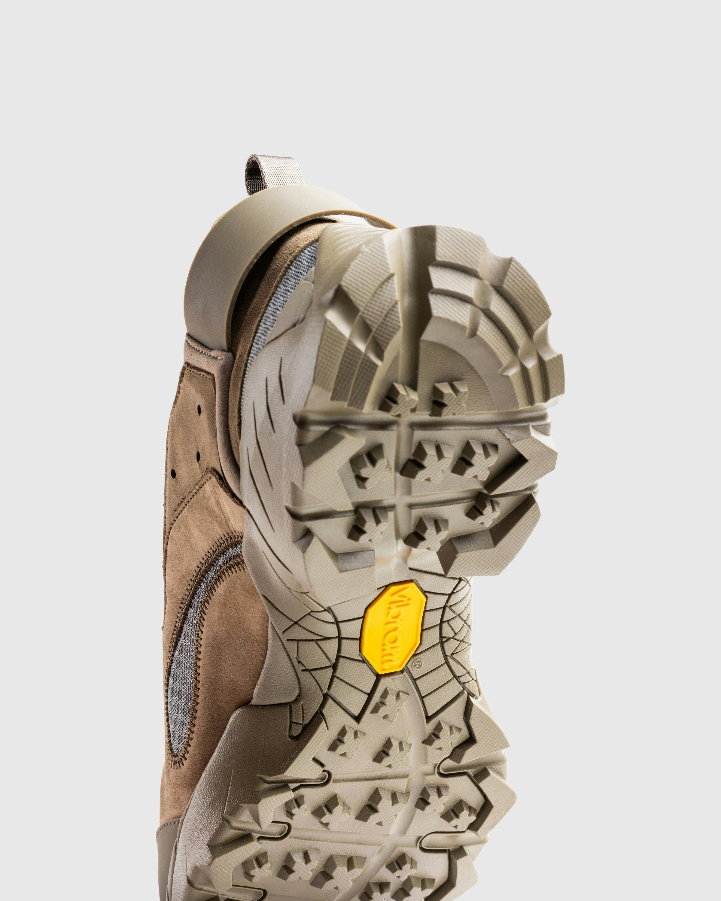 ROA – Rozes Aloe | Highsnobiety Shop