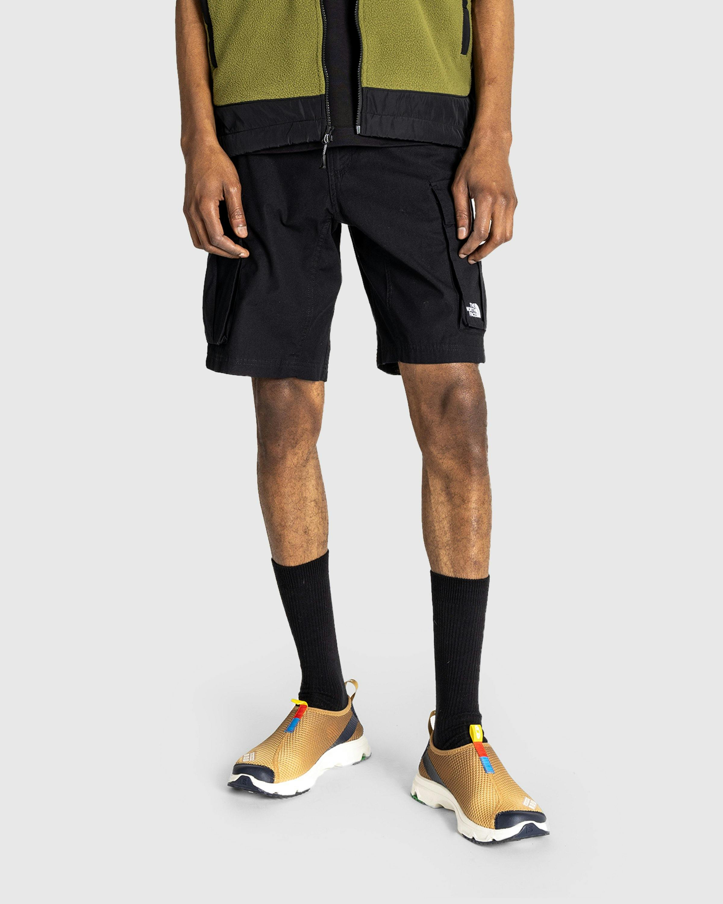 The North Face – Anticline Cargo Shorts TNF Black | Highsnobiety Shop
