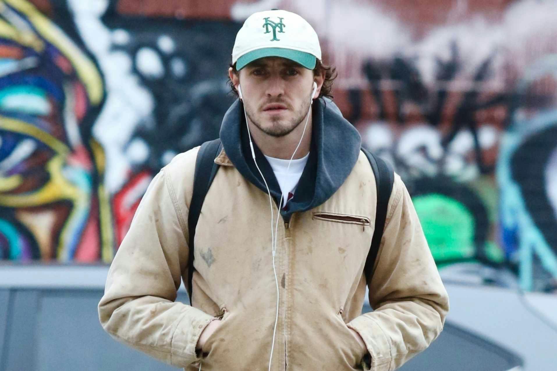 How to Fix Worn Out AirPods Without Buying New Ones