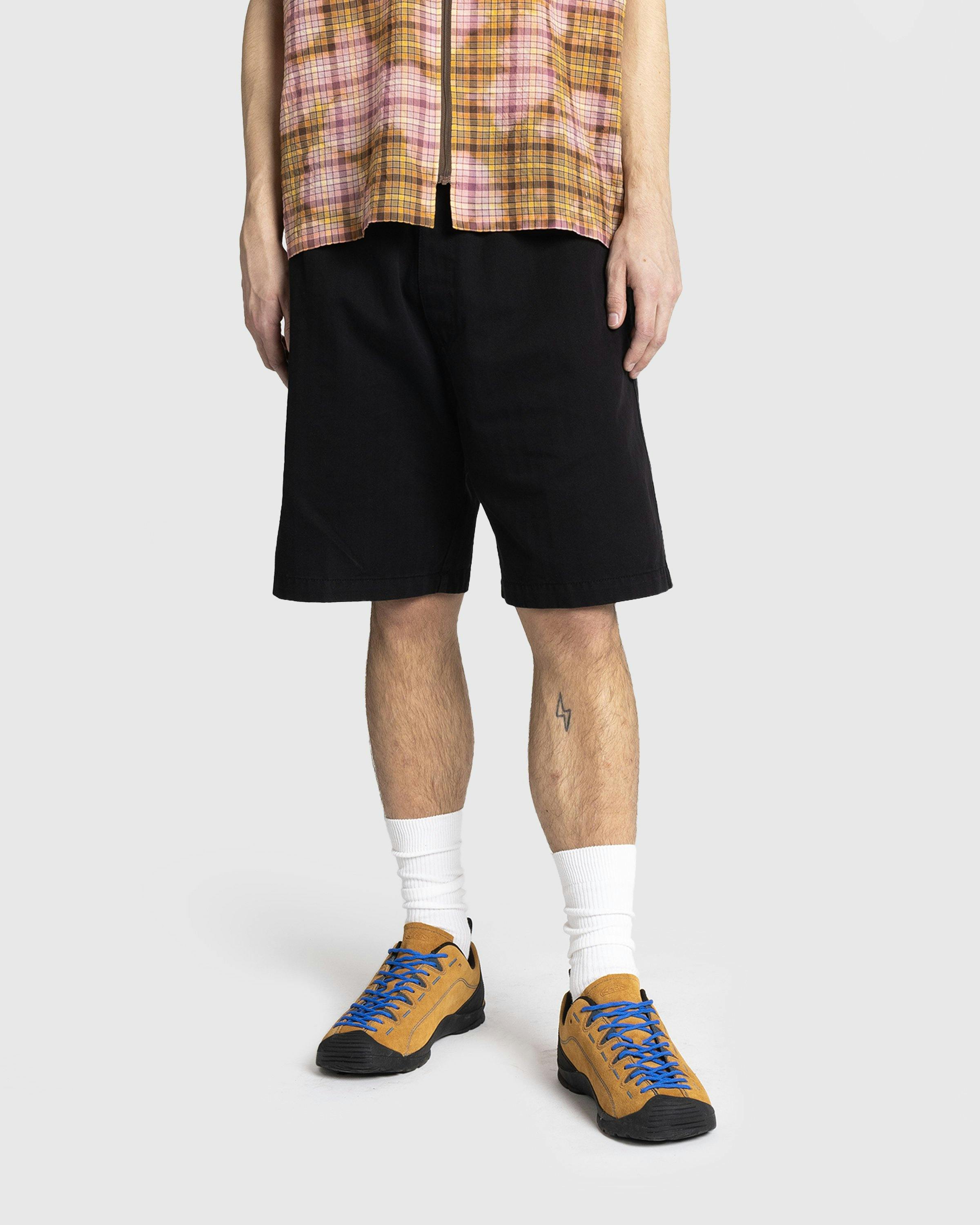 Carhartt WIP – Rainer Short Black/Garment Dyed | Highsnobiety Shop