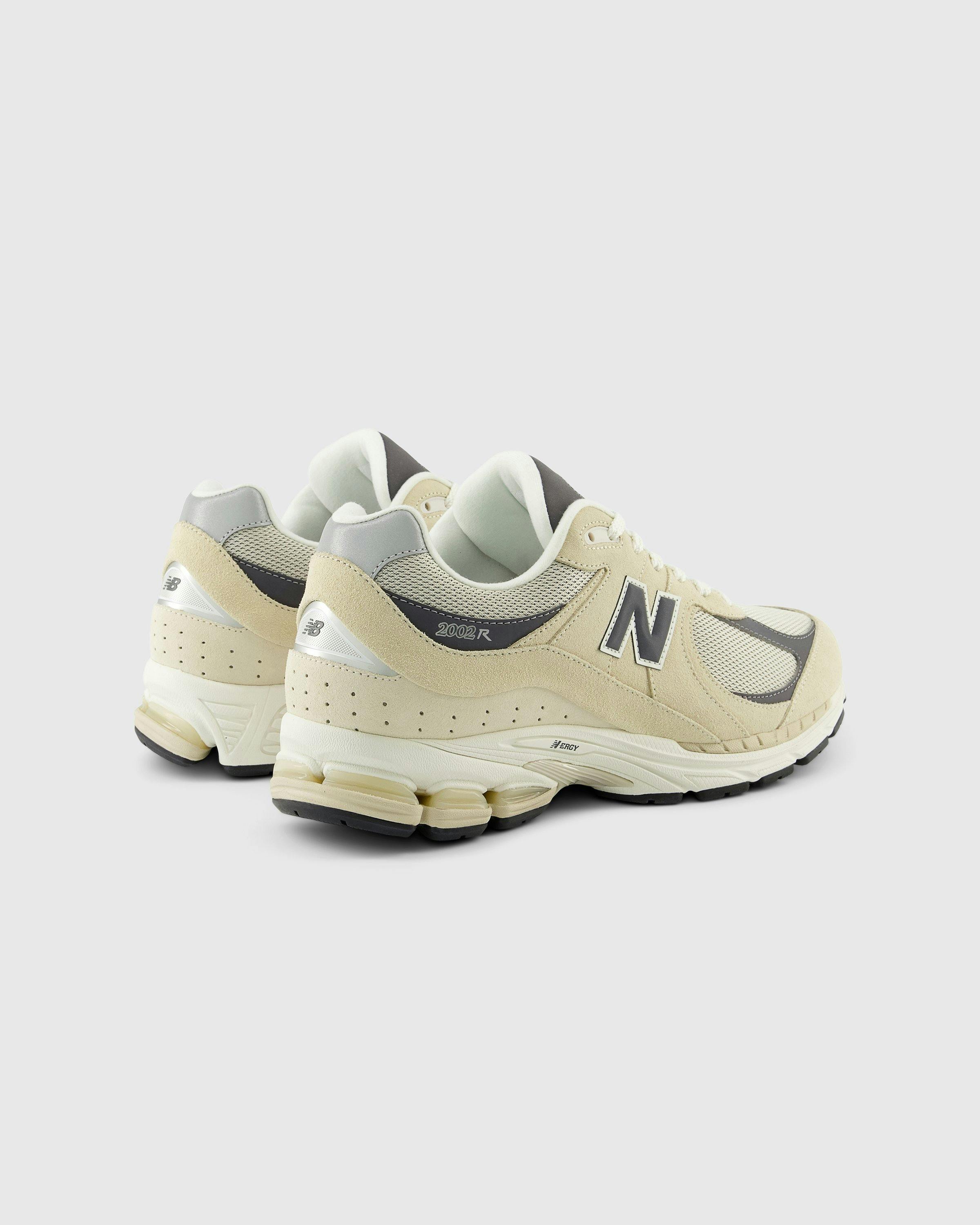 New Balance – M2002RFA Sandstone | Highsnobiety Shop