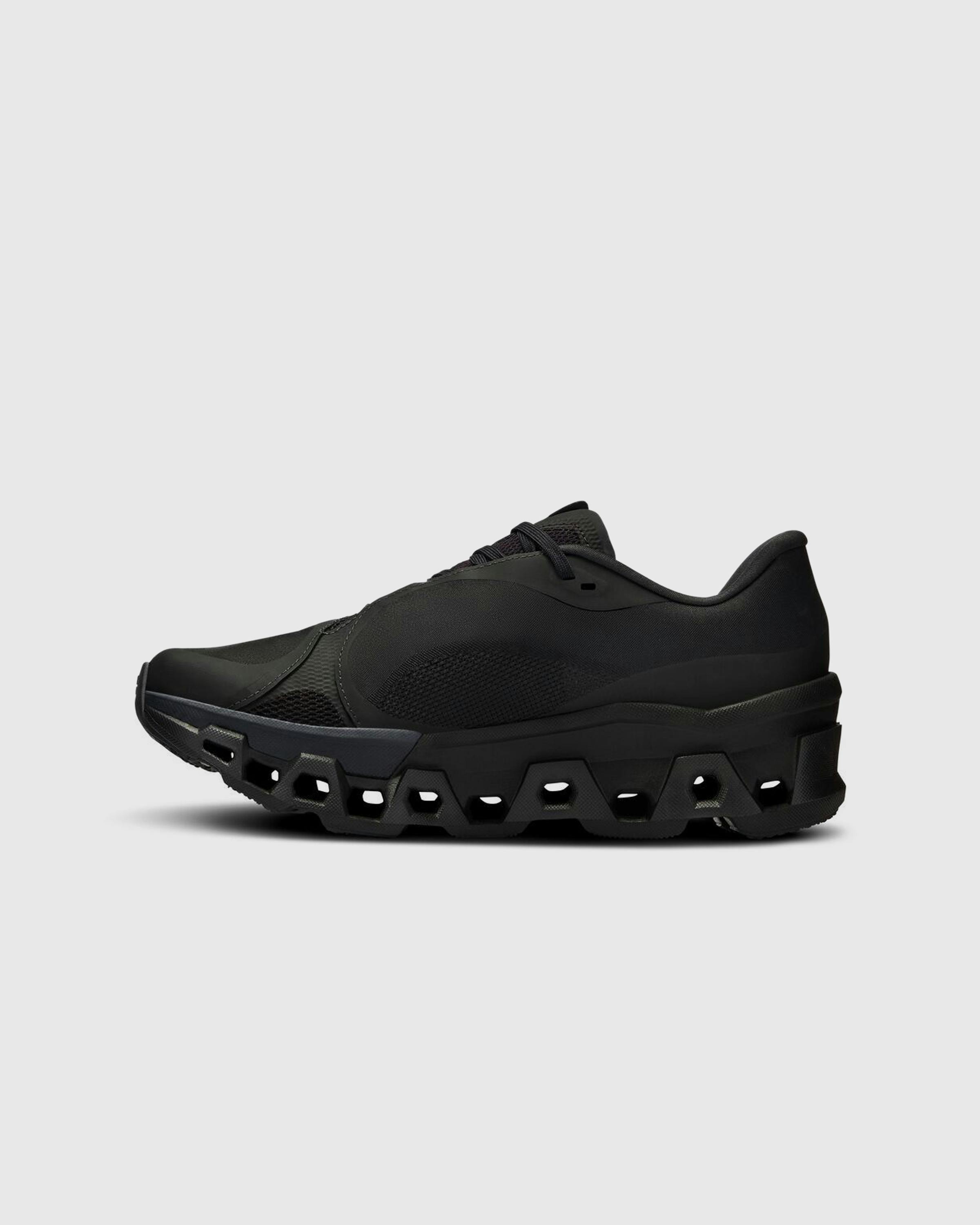 On x Post Archive Faction (PAF) – Cloudmonster 2 (M) Black/Magnet ...